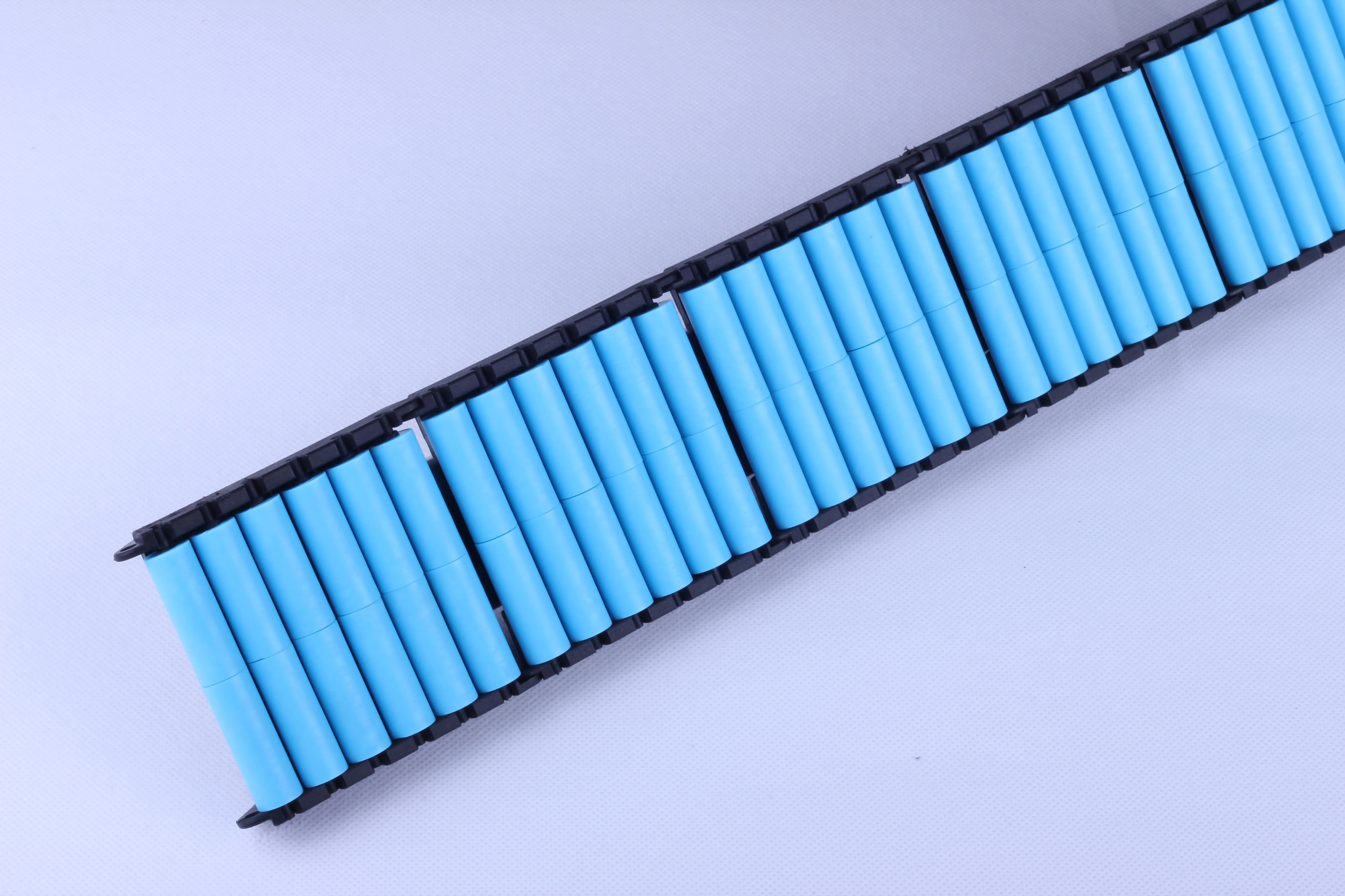 2023 Factory High Quality Plastic Radius Conveyor Roller Guide For ...