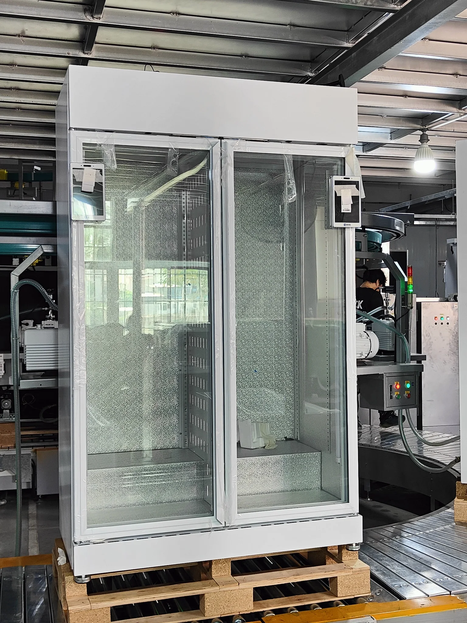 Blended Polyol for Refrigerator and Freezer Insulation