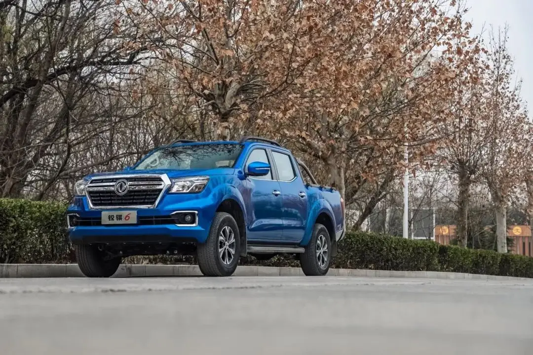 Chinese Off Road Lhd Rich 6 Diesel Turbo Engine 8at Pickup Truck 4x4 ...