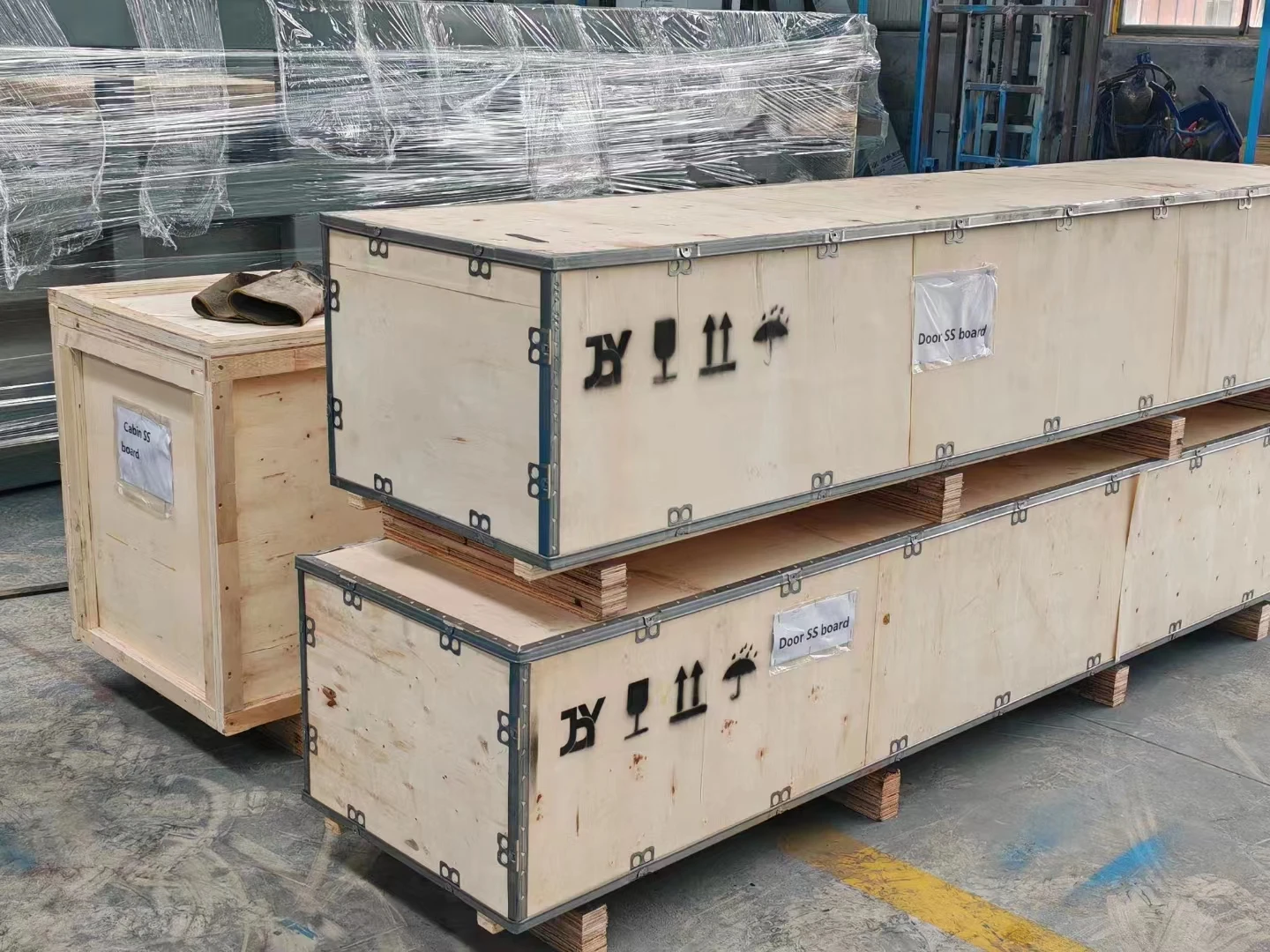 Mobile Loading And Unloading Lifting Platform Factory Direct Sale Cargo ...