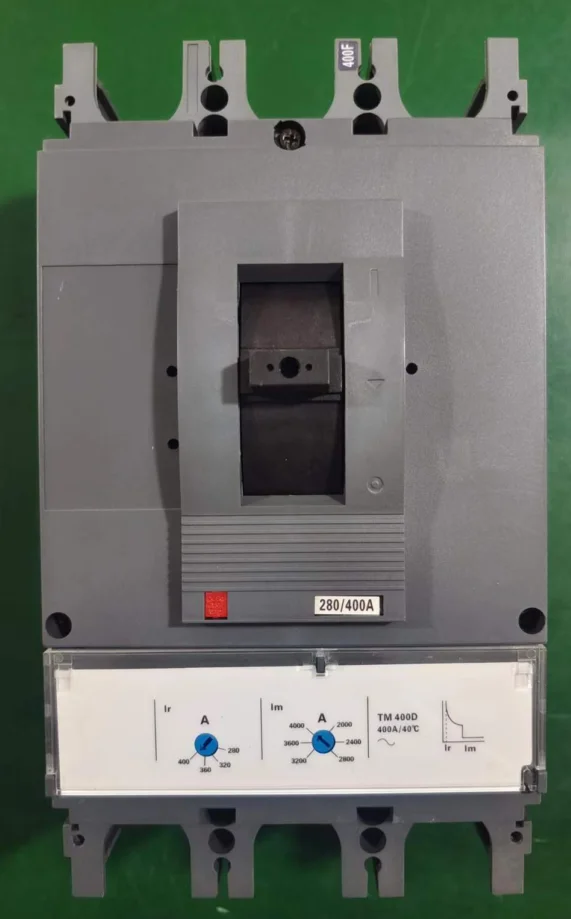 Easypact CVS Series Moulded case Circuit Breaker 4P 36KA TMD MCCB ...