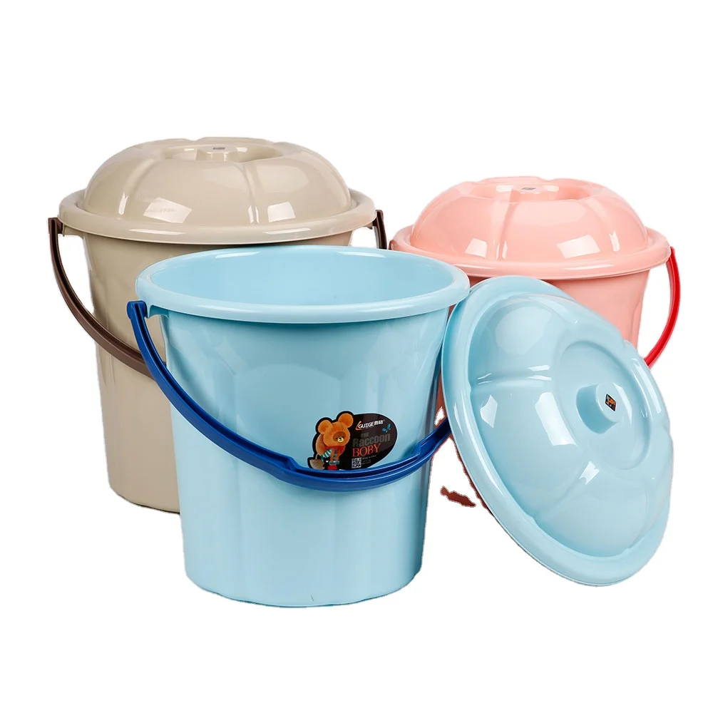 25 Litres Plastic Pail with Lid Flower Shape Water Bucket with Handle ...