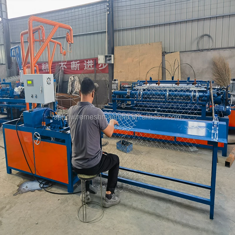 Vinyl Double Wire Inlets Manual Operated Chain Link Fence Machine Making