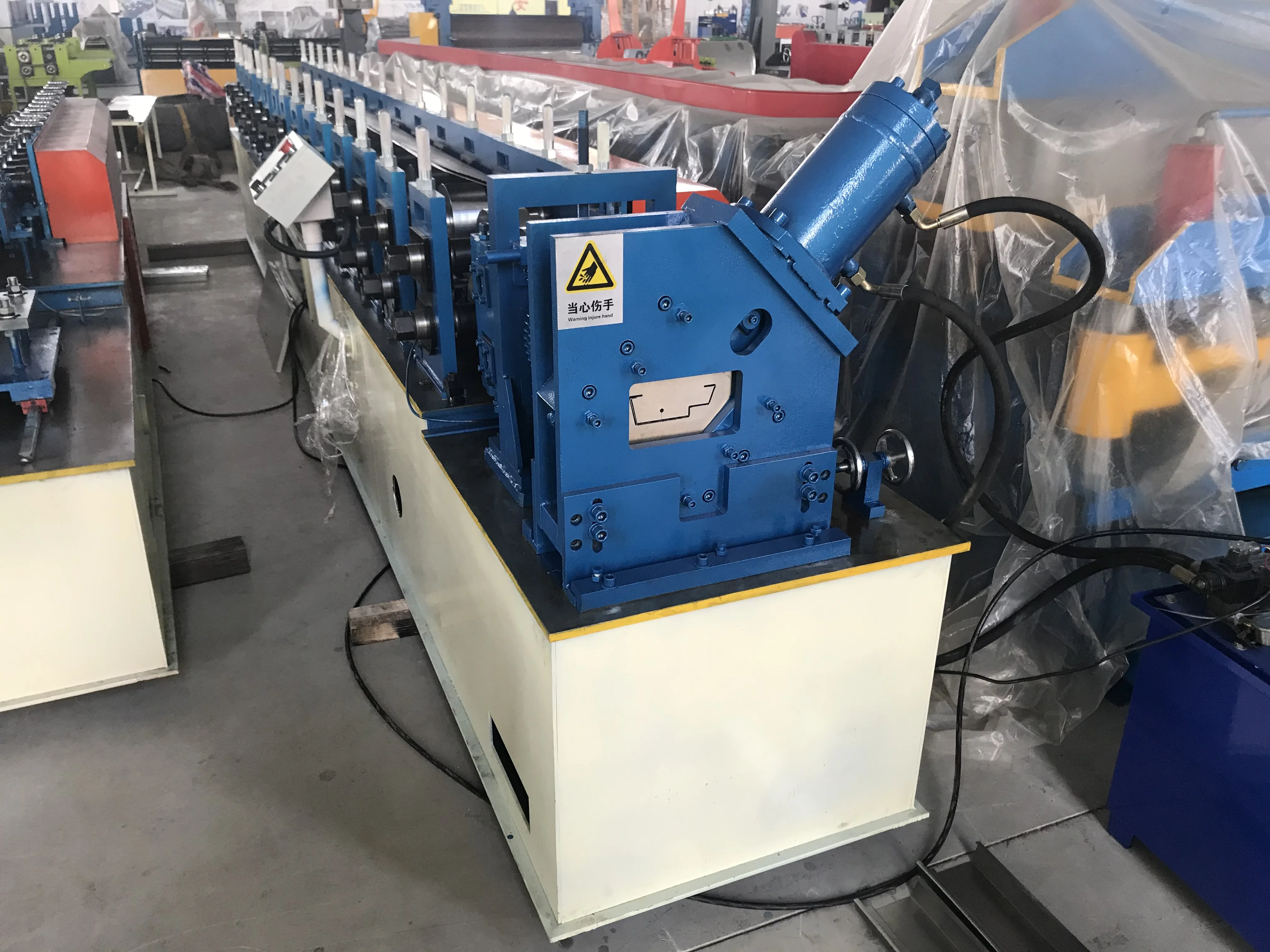 PLC Controlled Motorized Galvanized Steel Door Frame Roll Forming ...