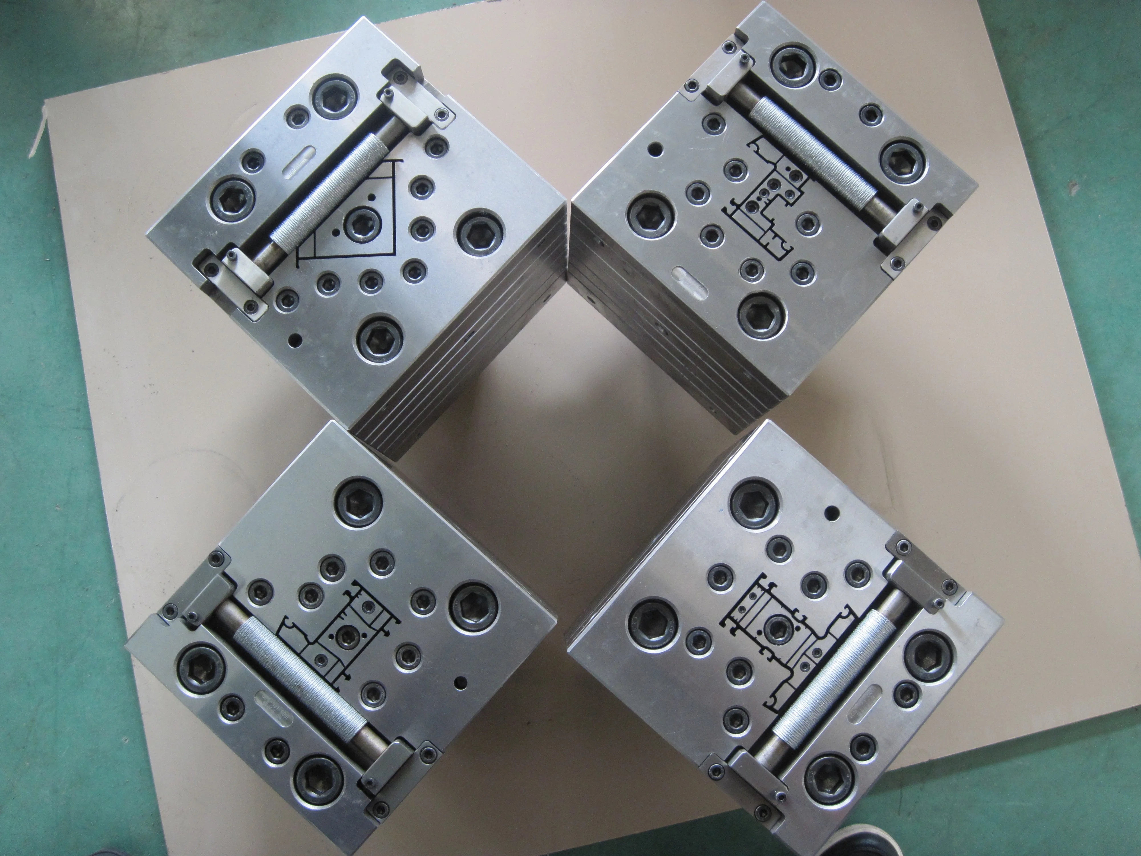 Faygo Union Siding Co-extrusion External Cladding Outdoor Wood Plastic ...