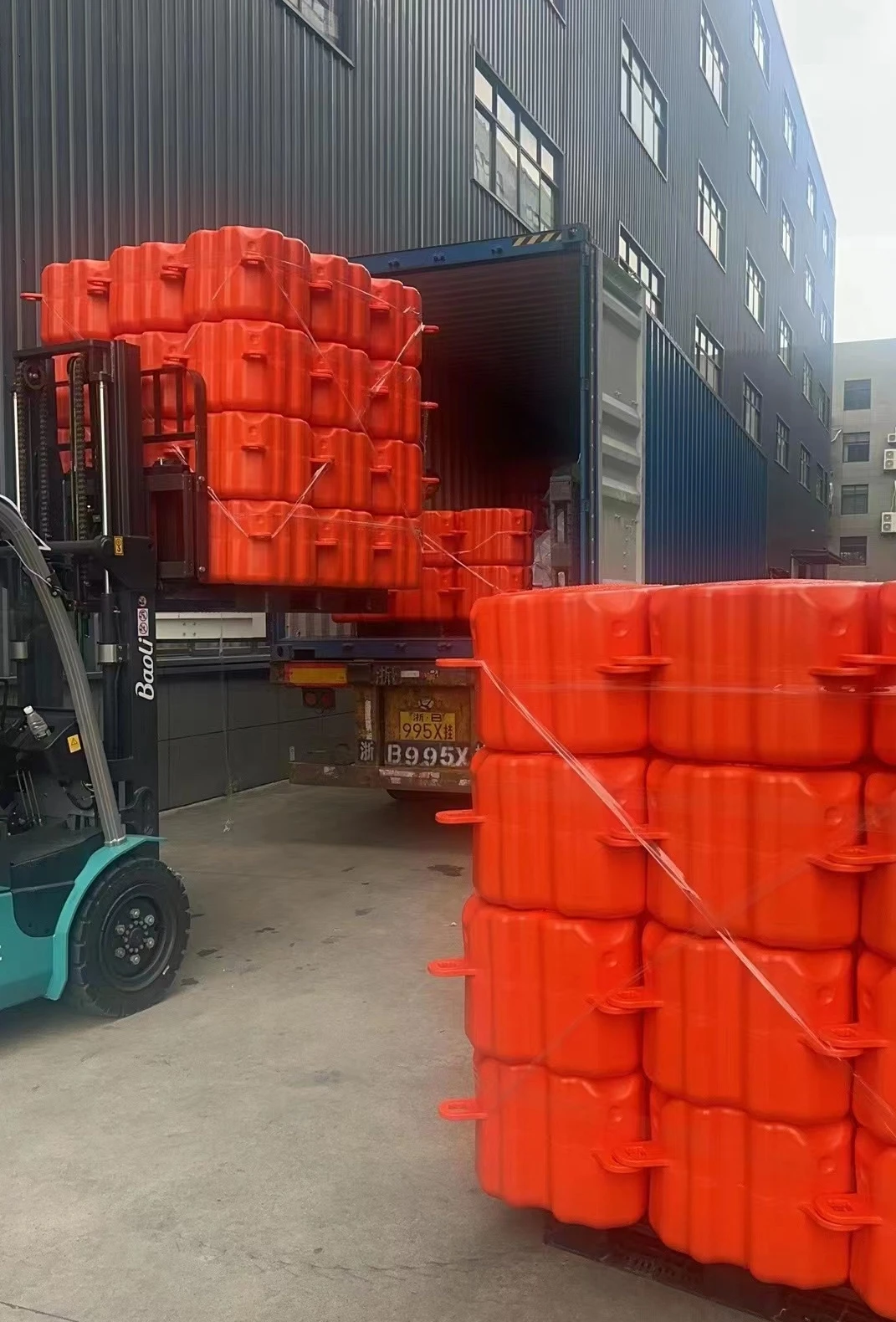 Wholesale Floating Dock Ramp Roller Blocks For Boat Docks & Fishing ...