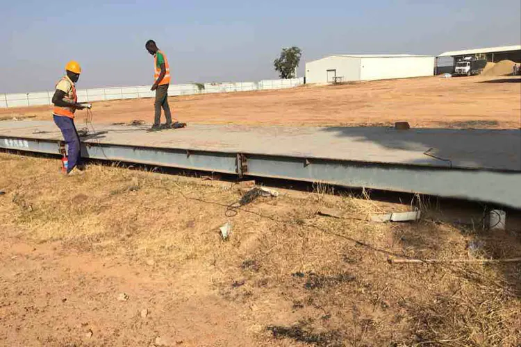 SCS-100 High Precise 4*18m Weighbridge 100 Ton Electronic Truck Scale