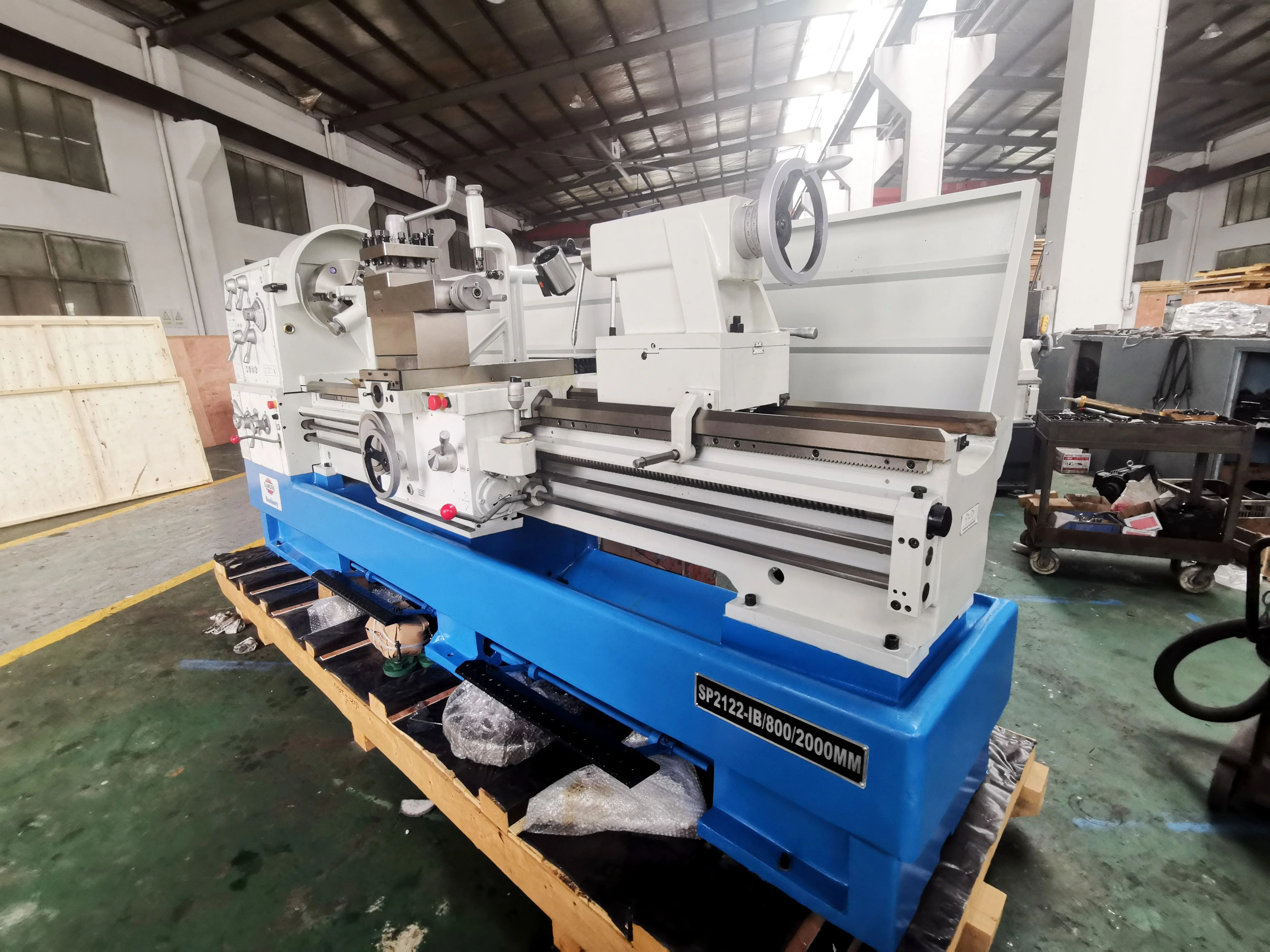 SUMORE SP2122-I Heavy Duty Lathe Machine - Precision & Power