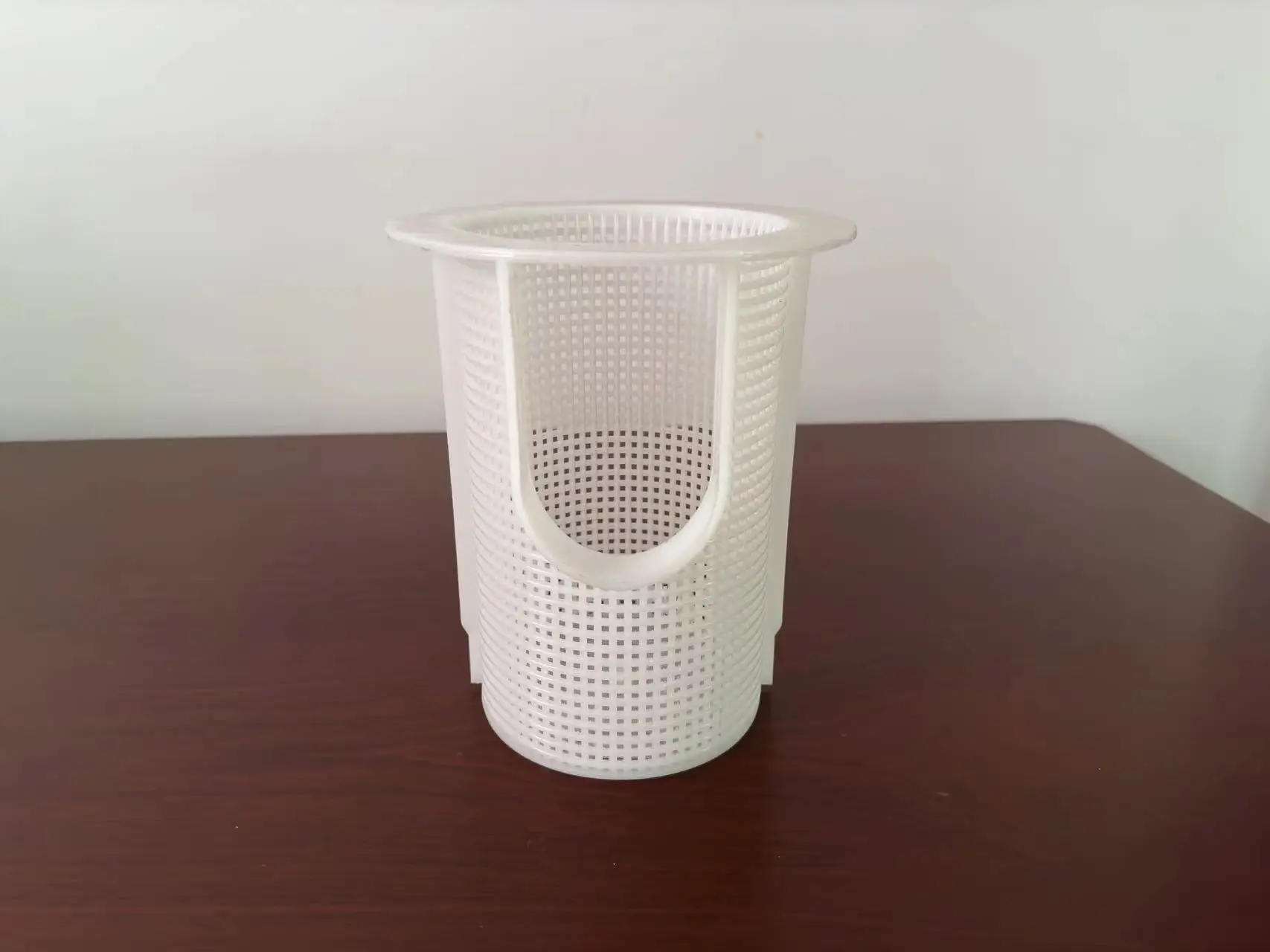 Premium Quality Plastic Filter Basket For Swimming Pool Pump Filtration ...