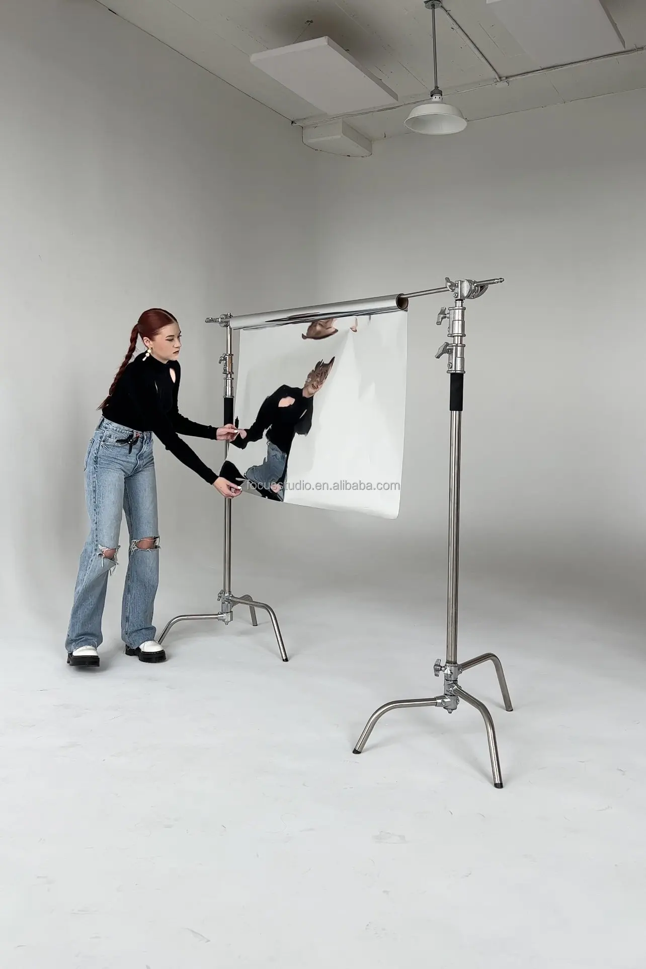 Mylar Film Sheet - High Reflectivity for Photography Backdrops