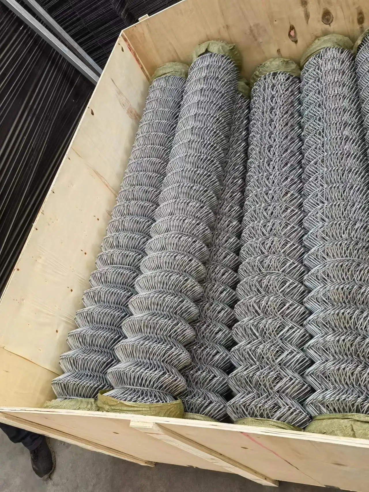 70mm Hole Size PVC Malla Galvanizado - Chain Link Fence