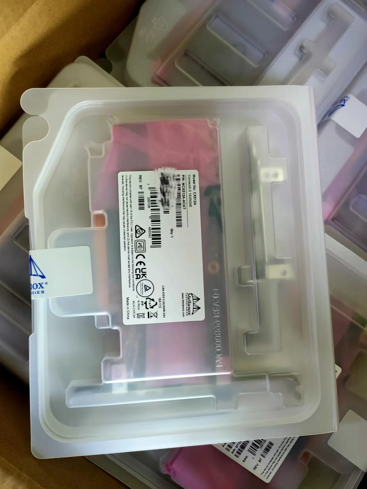 BlueField-3 BF3140L E系列DPU NDR/400GbE单端口，16GB板载DDR 900-9D3B4-00PN-EA0 ...