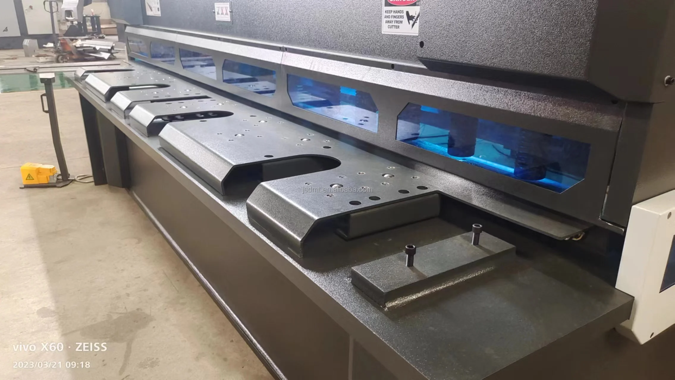 High Precision Elgo P40t Qc11k-16*3200 Sheet Hydraulic Shear With ...