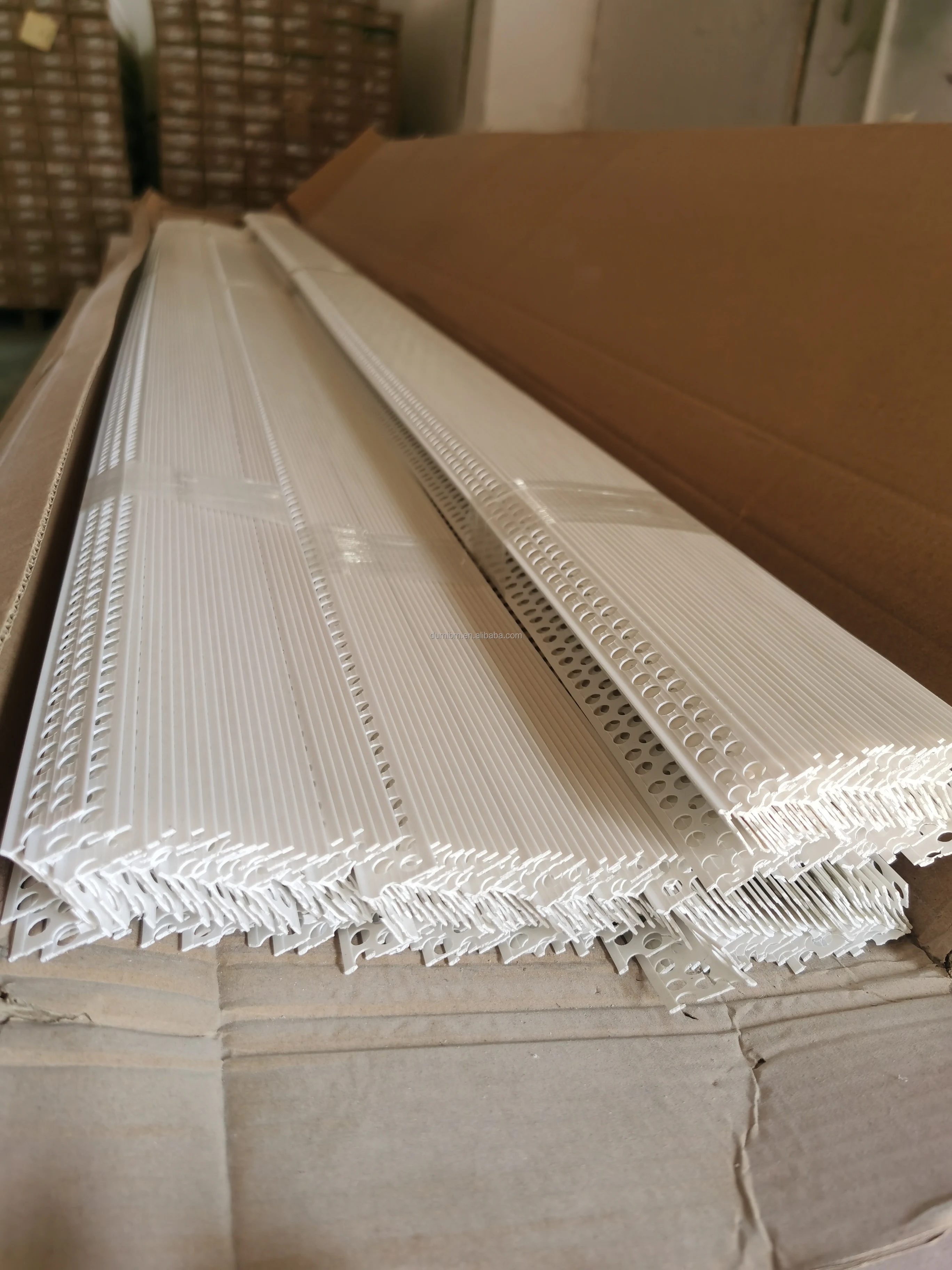 Pvc Corner Beads Angle Beads With Fiberglass Mesh For Drywall - Buy ...