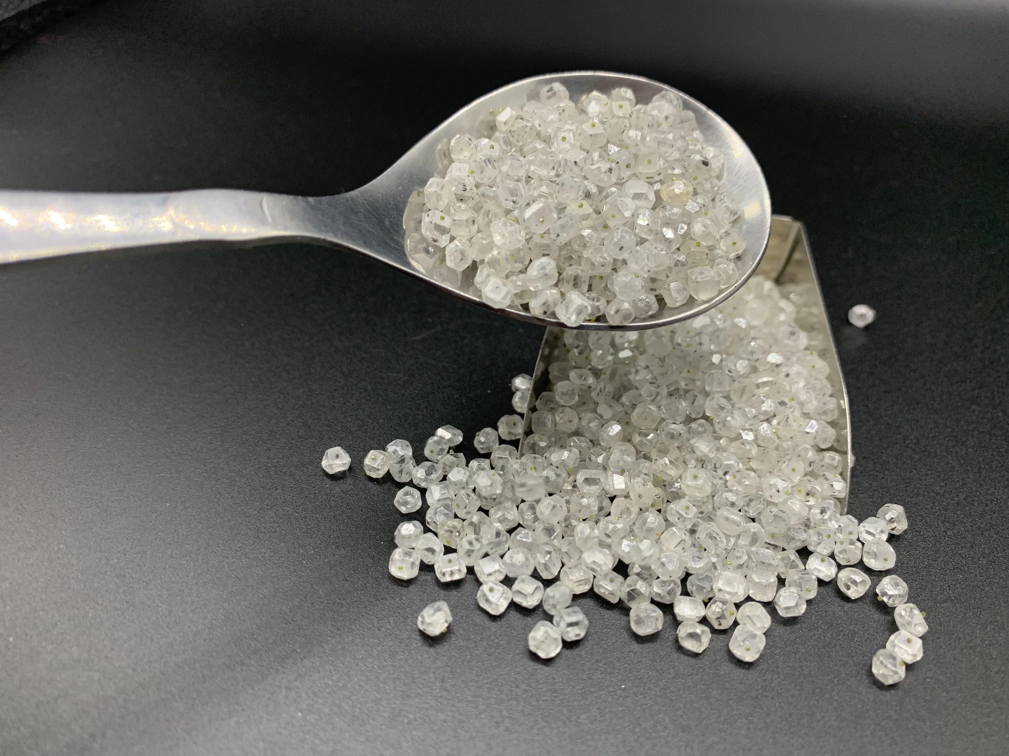 Lab Diamond Rough Uncut HPHT Lab Grown Rough Diamond