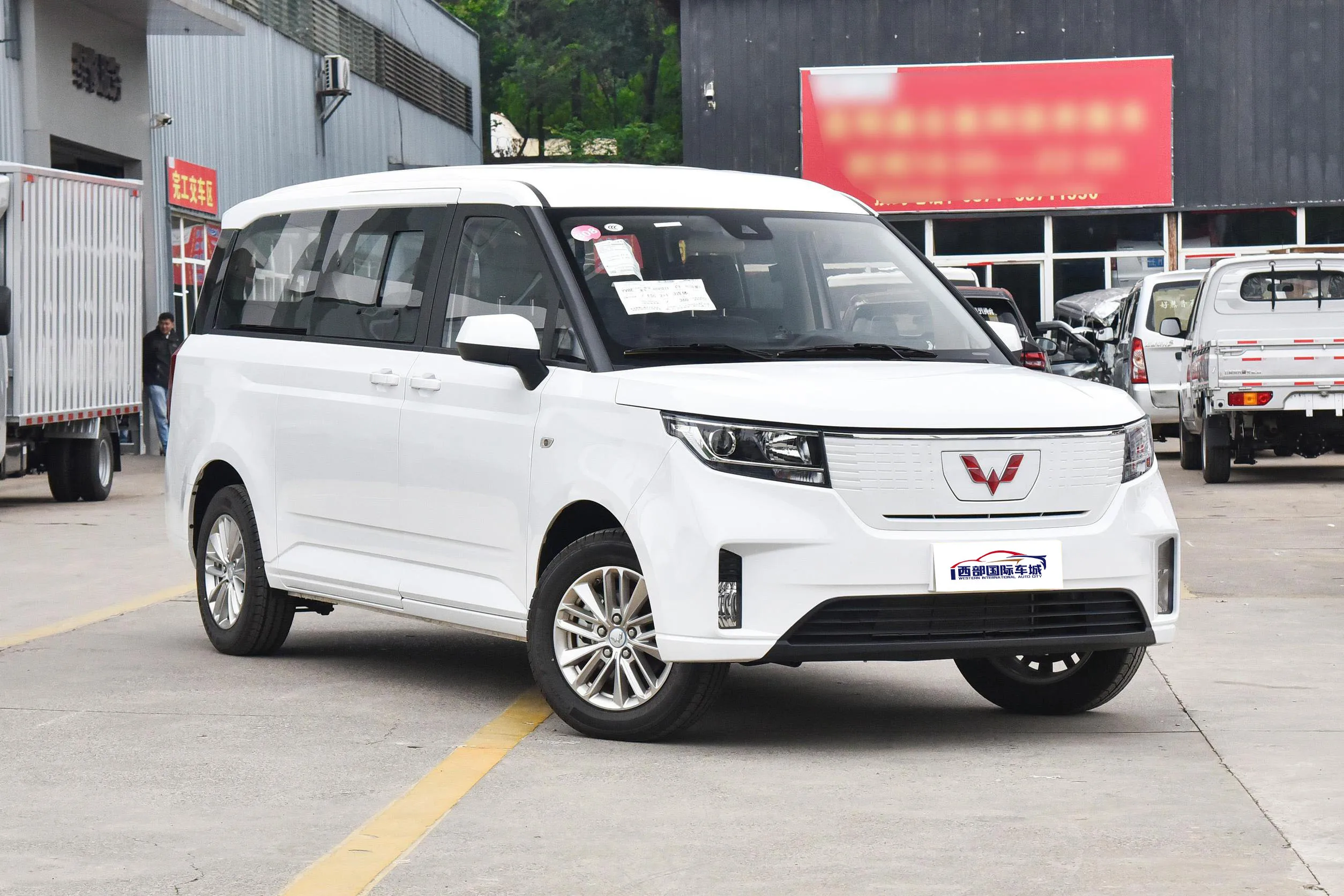 2023 Wuling Journey Ev 7/8/9-seat Medium Large Mpv 100km To 360km Range Pure Electric Cars In ...