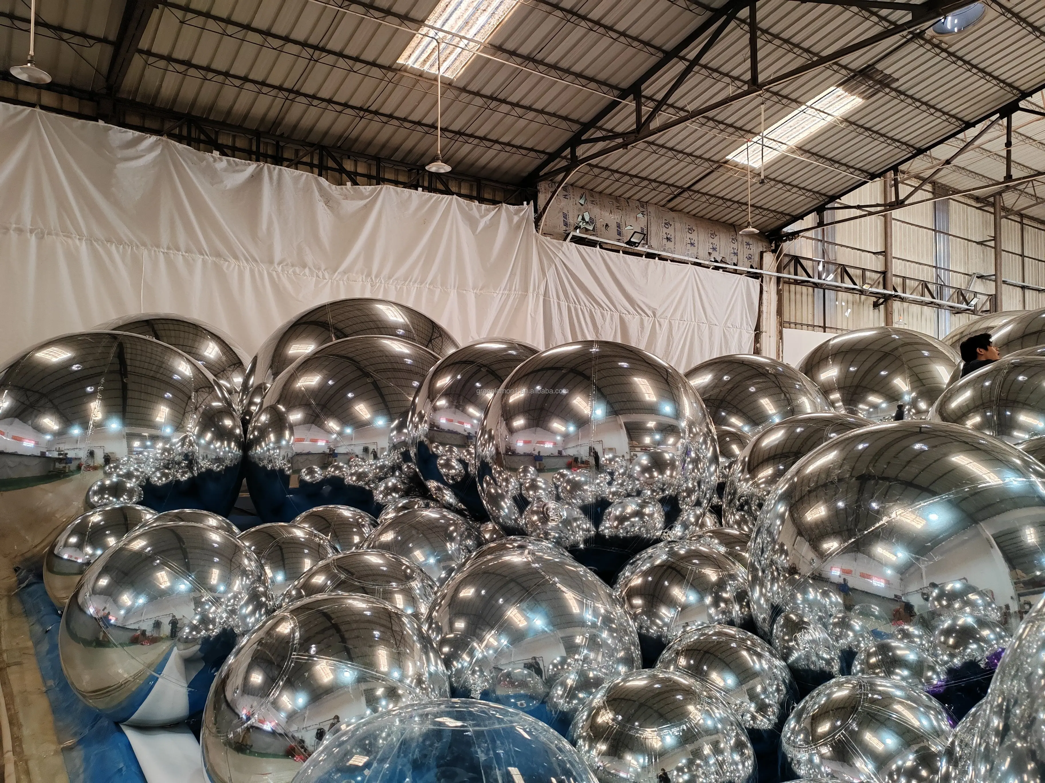Giant Iridescent Shiny Floating Sphere Balloon Disc Inflatable Mirror ...