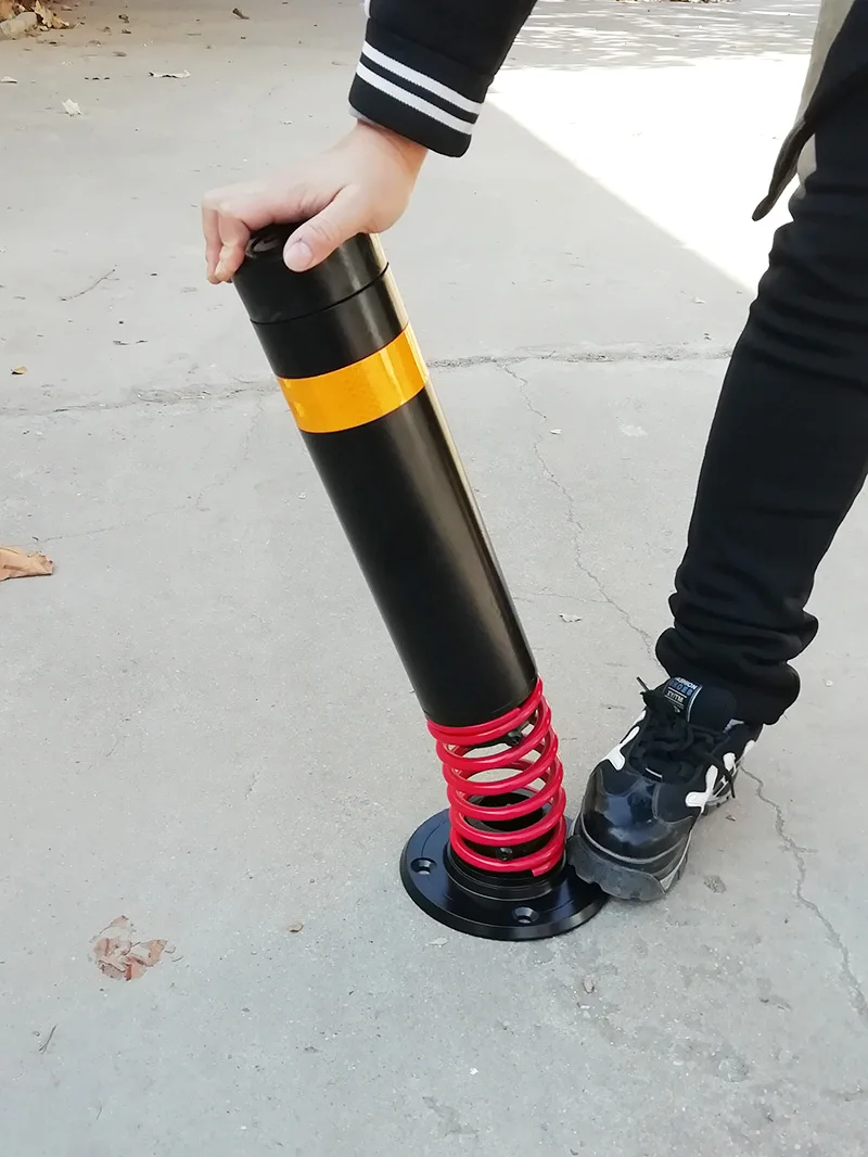 Metal Bollard High Impact Bollard Spring Loaded Crowd Control Bollards ...