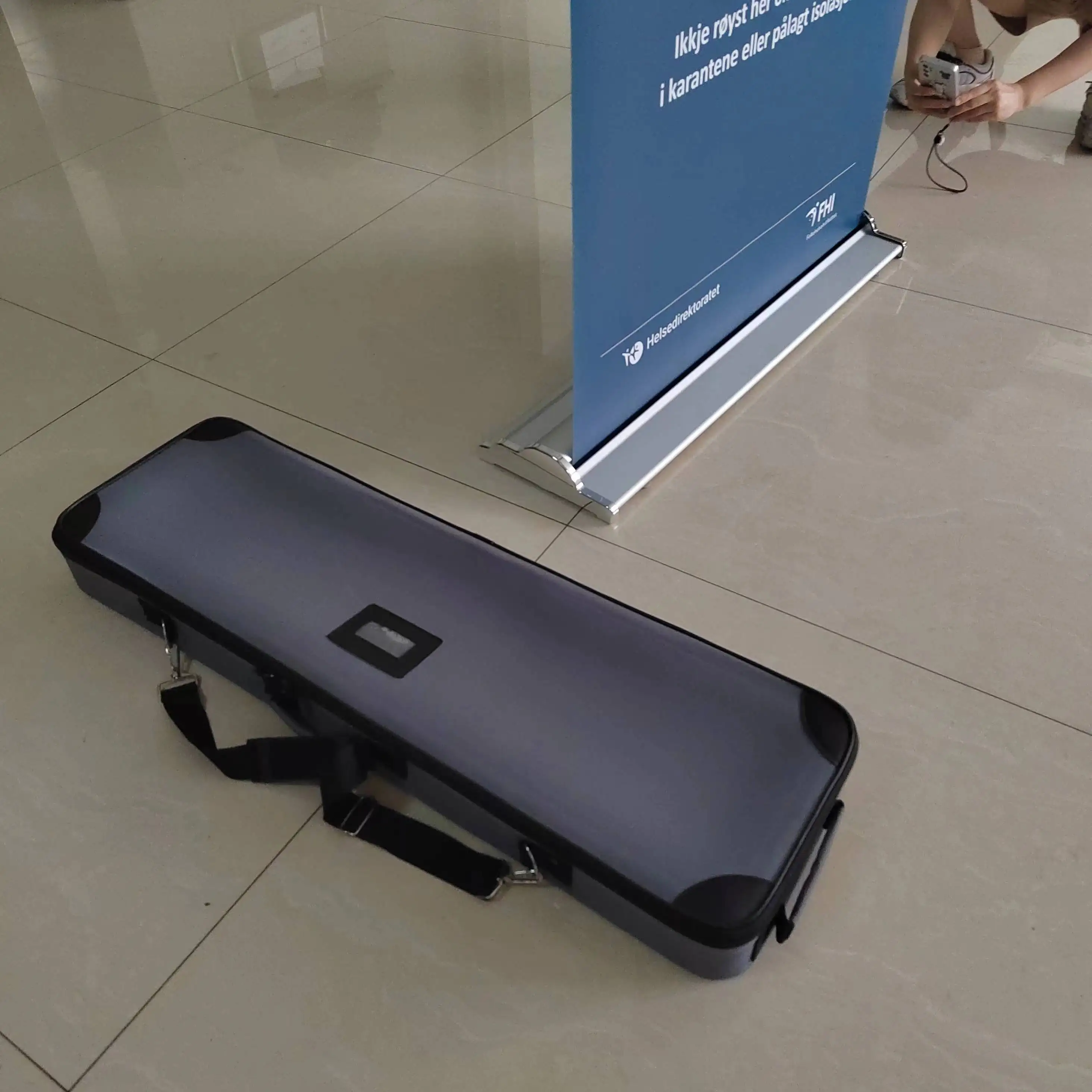 Aluminium Teardrop Roll Up Stand Banner Trade Show Display Exhibition ...