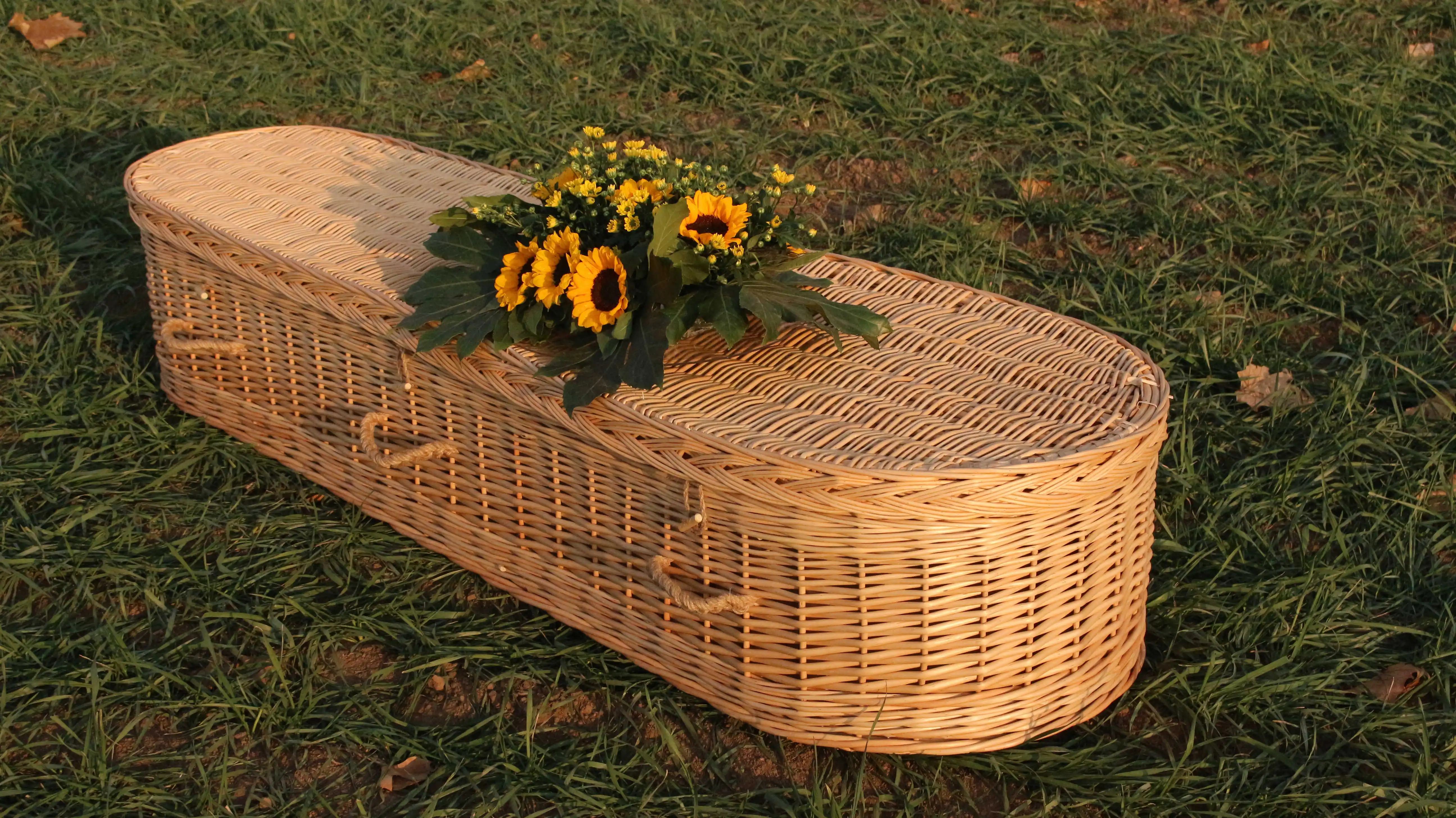 OEM Funeral Casket Wicker Coffin| Alibaba.com