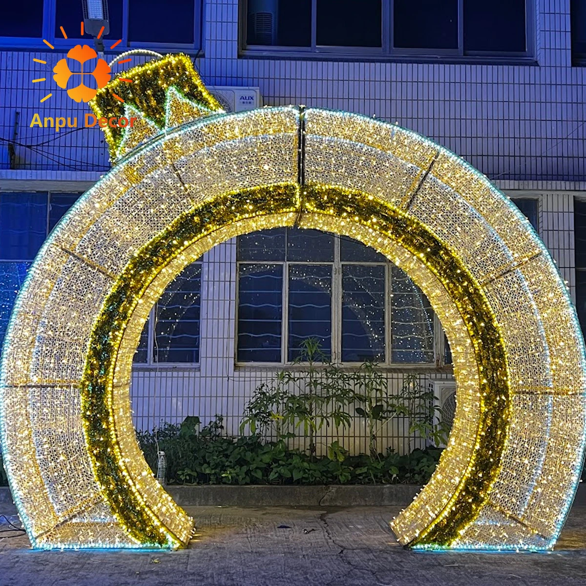 Large Simulated Golden Banyan Tree for Shopping Malls Hotels Christmas ...