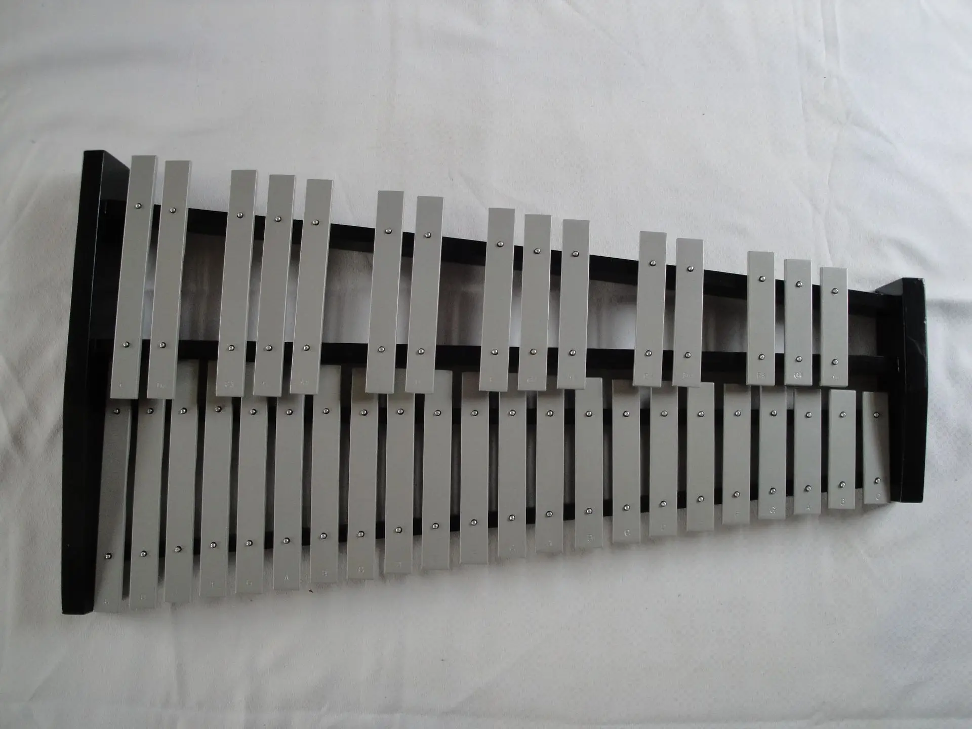 37 Keys Metal Keys Xylophone - Professional Stage Instrument