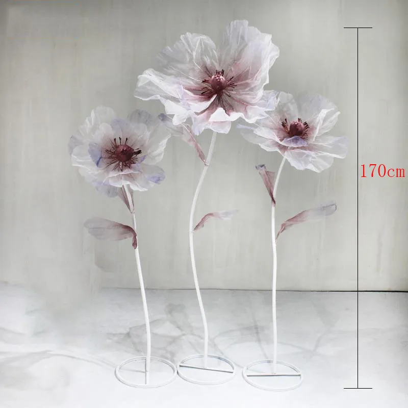 Automatic Opening and Closing Flower - Giant Corsage