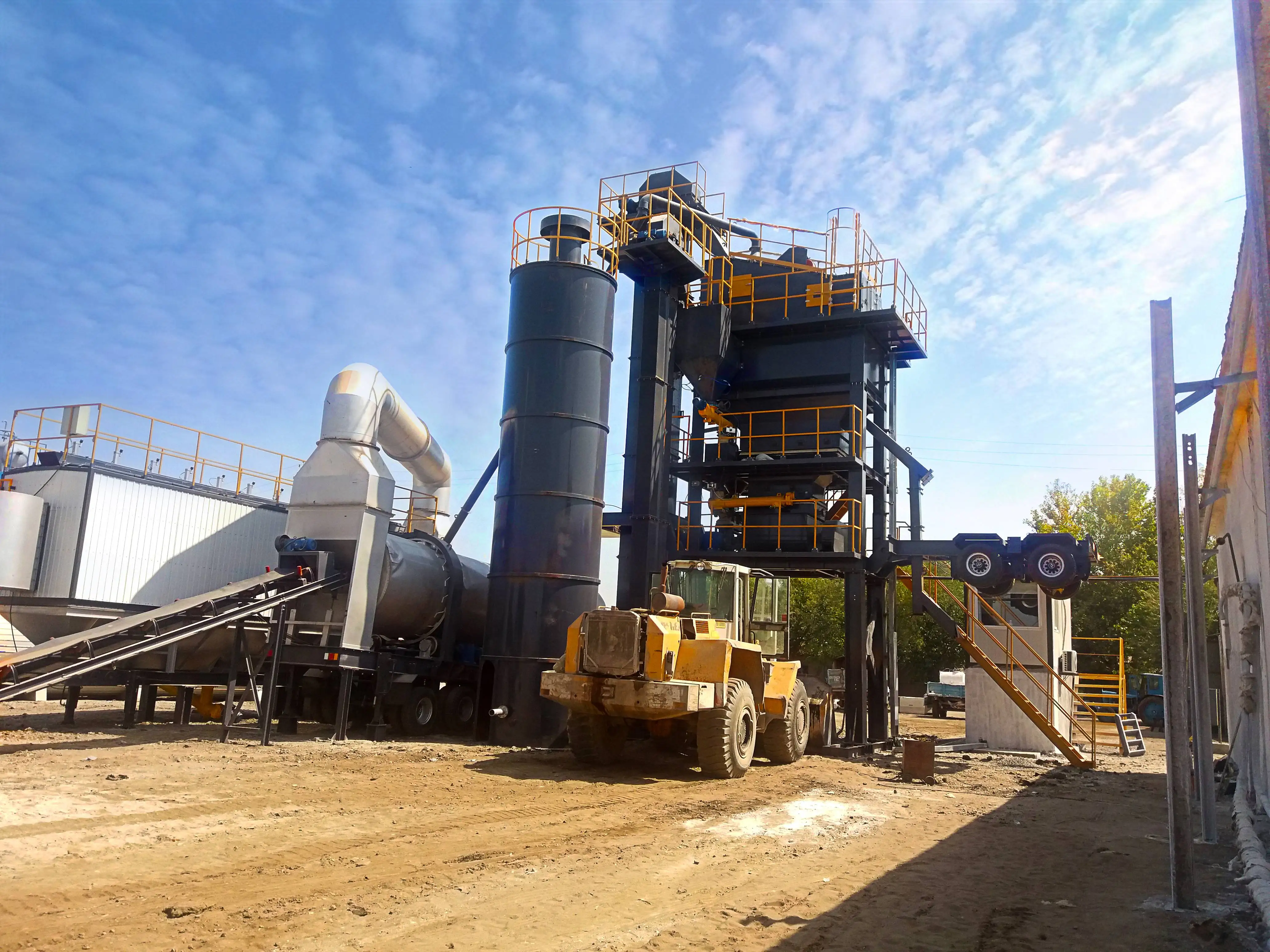 Asphalt Batch Mix Station Asphalt Mixing Plant 80-300 Hot Asphalt Plant ...