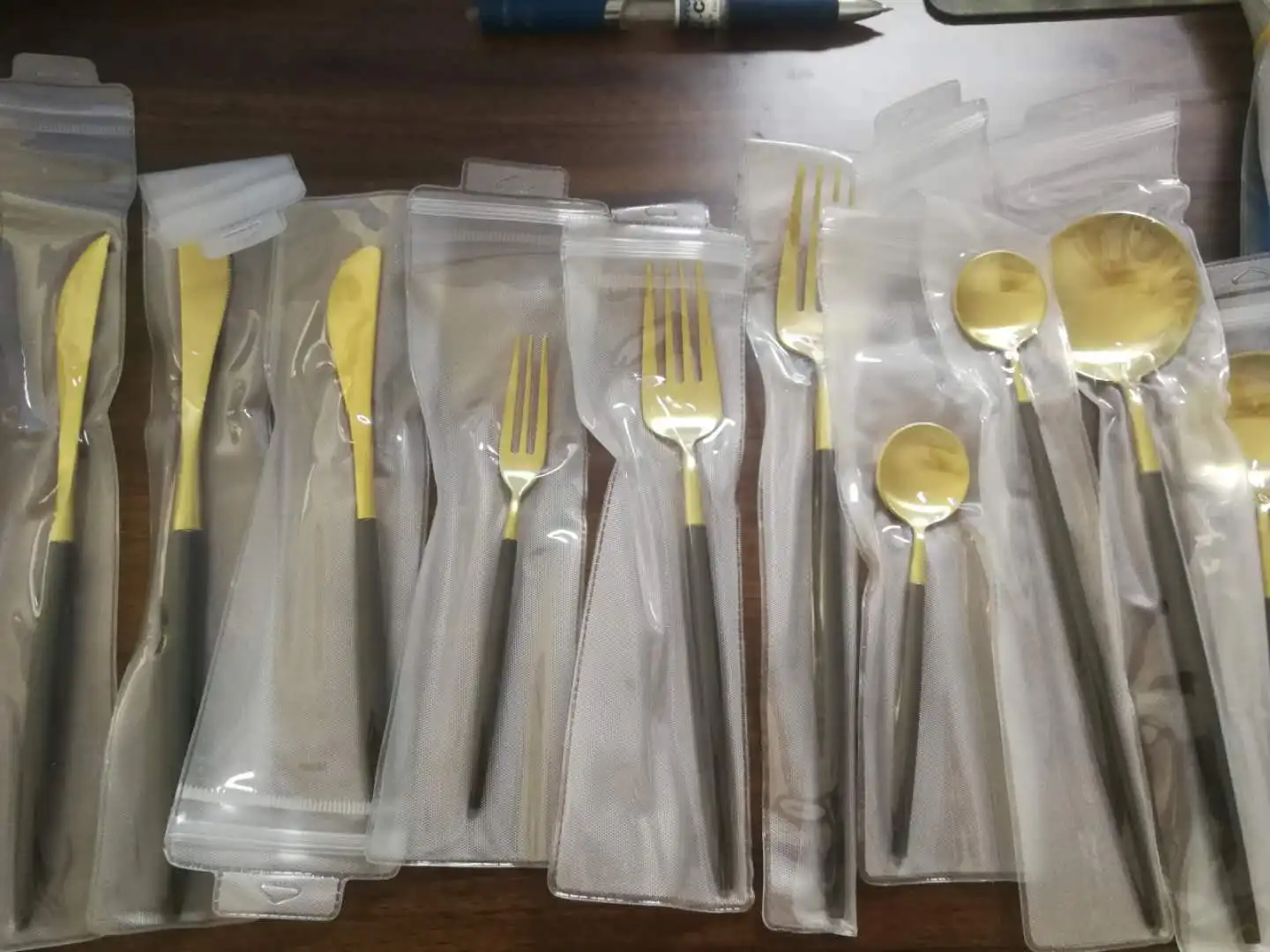 New Design Elegant Gold Wedding Cutlery Set Durable 304 Stainless Steel ...