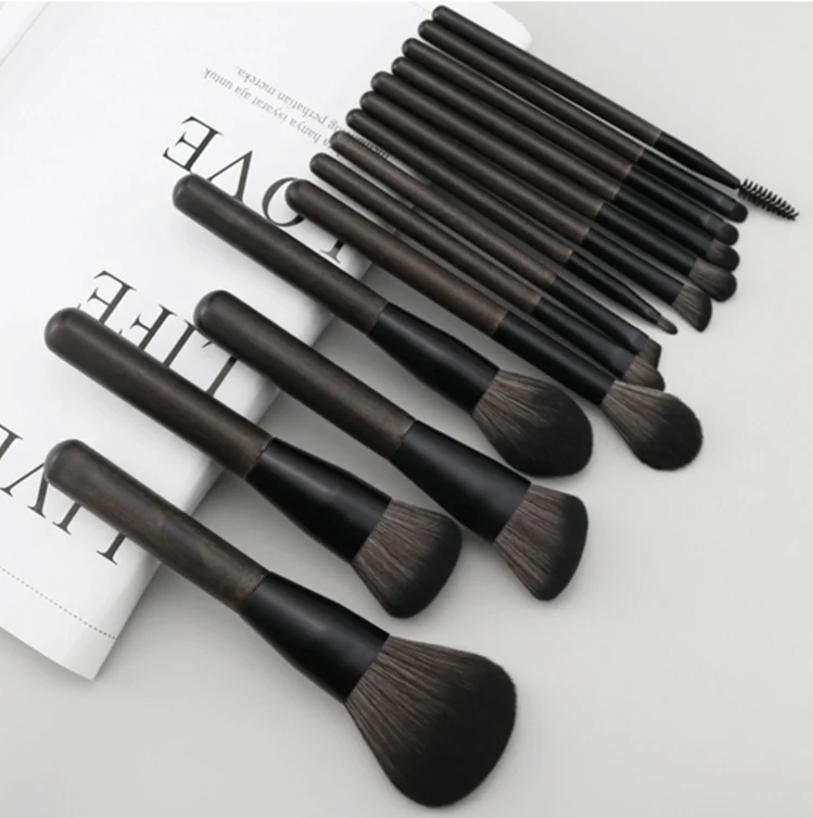 High Quality Custom Luxury Rhinestone Makeup Brush Set Unique ...