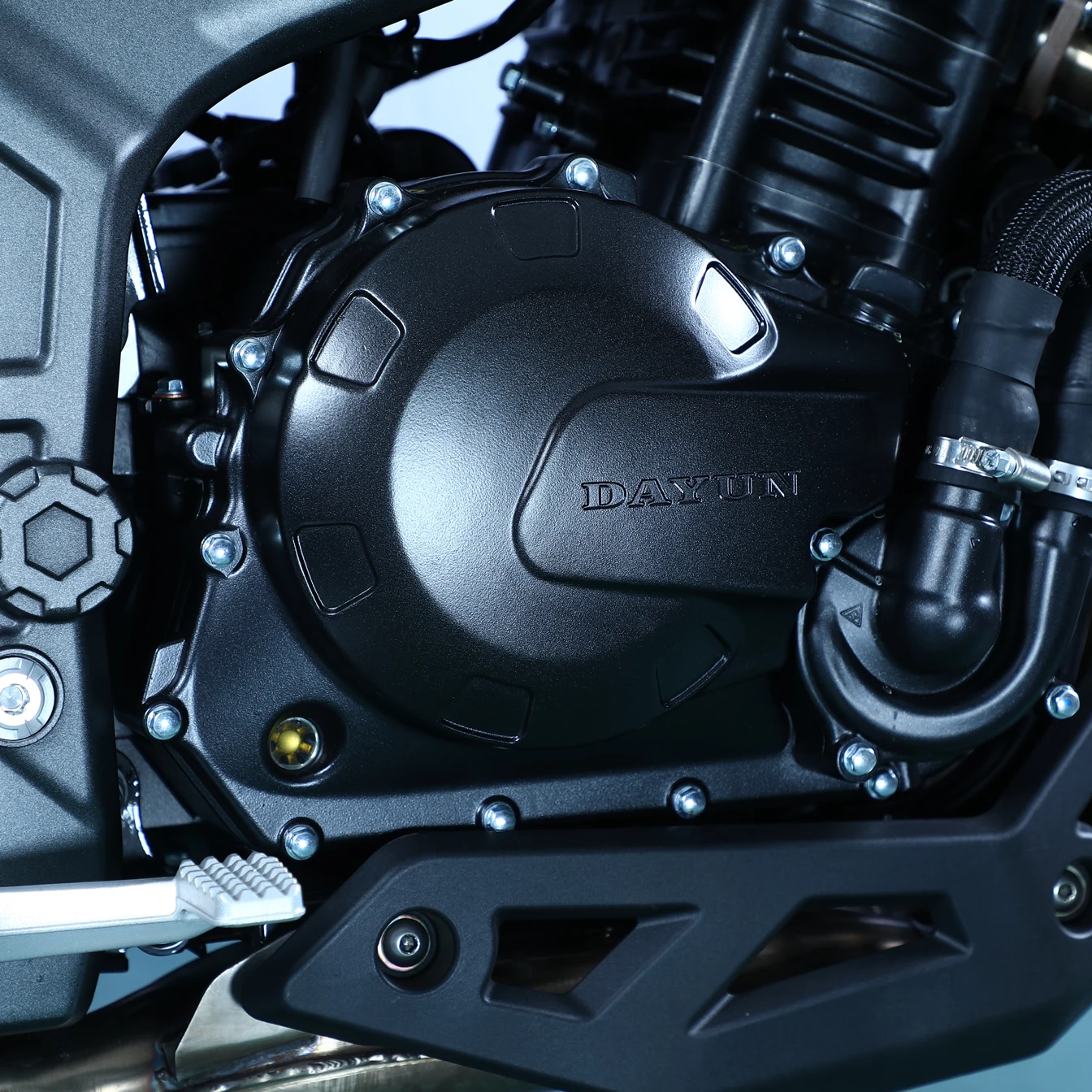 2023 DAYUN 400CC Street Retro Motorcycle - Stylish & Powerful