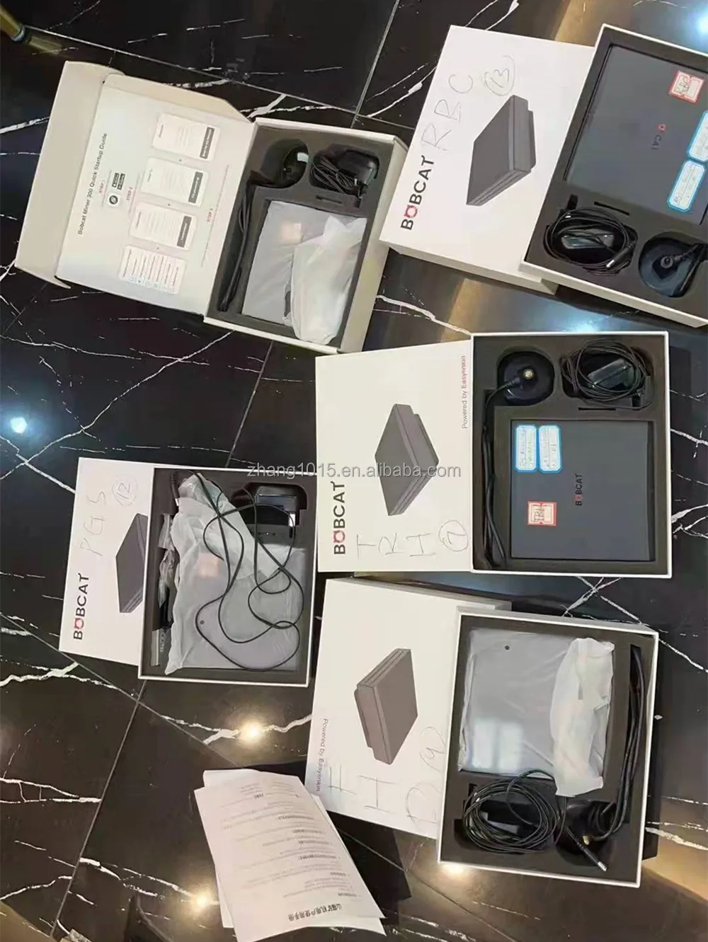 HNT Helium and Lorawan Hotspot Bobcat 300 UGW800 Pro Heltec