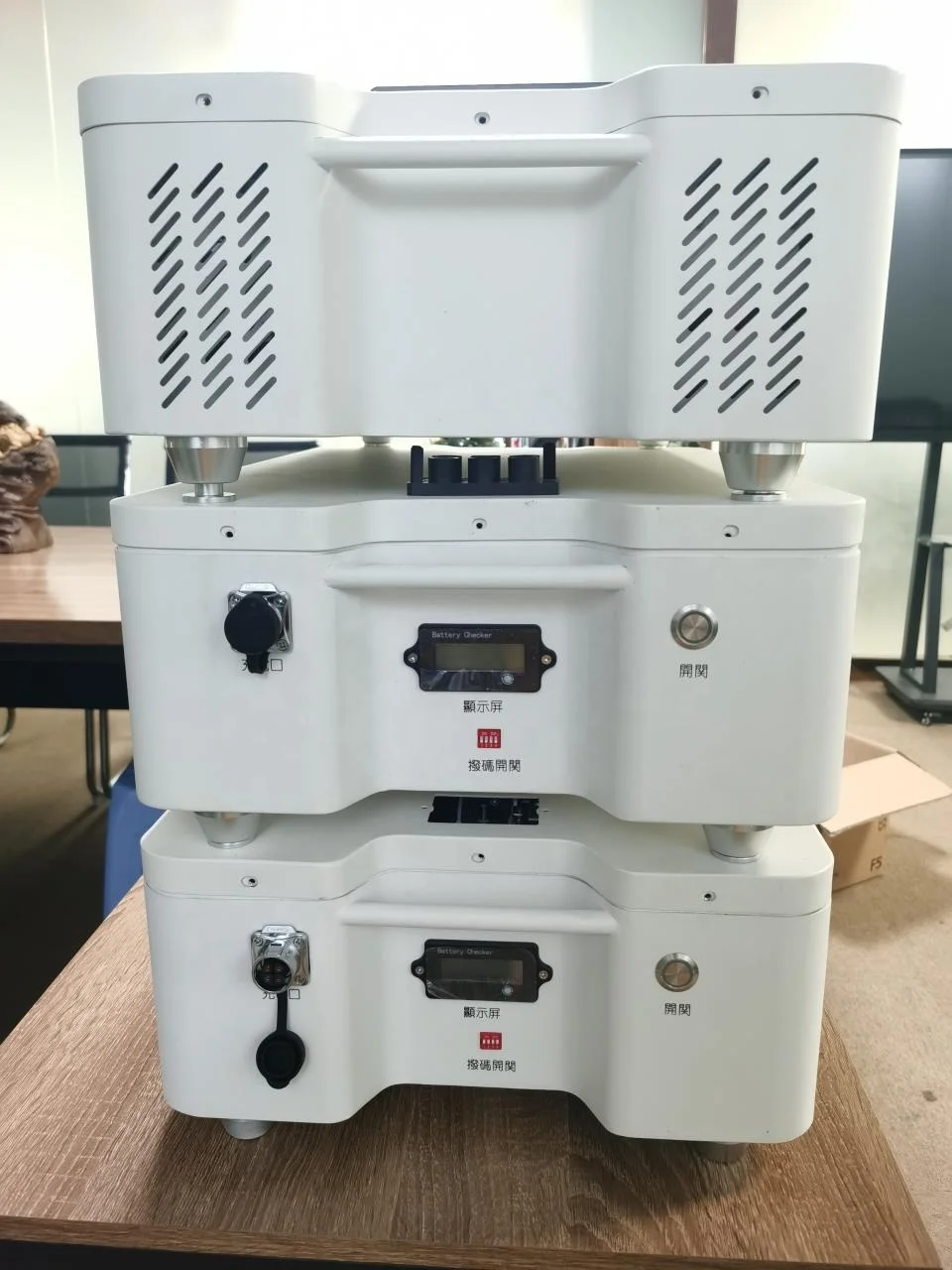 Portable Stacked Battery Ev Charging Station 19.2kwh 20kw Car Charger ...