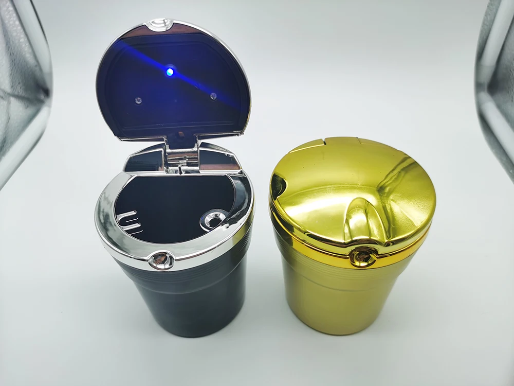 带盖创意个性覆盖汽车烟灰缸的带发光二极管灯的汽车吊袋罐 Buy 汽车garbag可以 车载烟灰缸 车载烟灰缸带led灯 Product