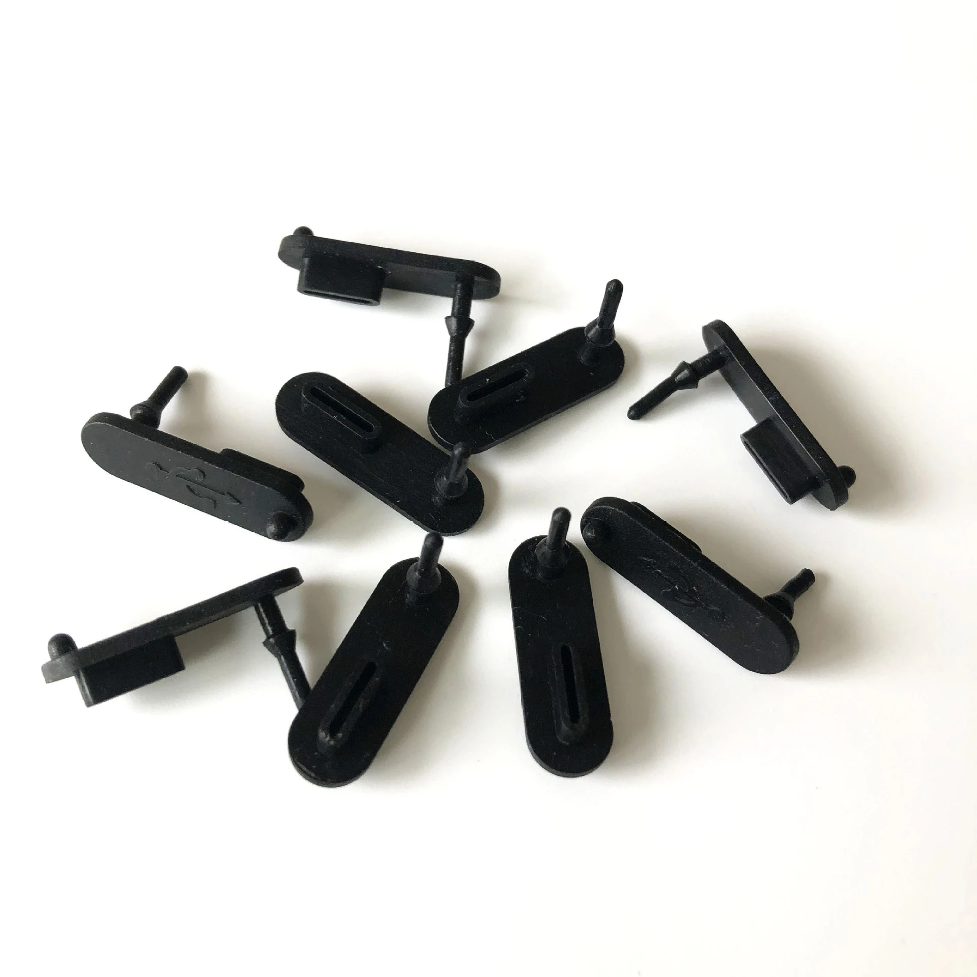 Waterproof USB C Dust Plug Cover Cap, 1000pcs/pack, OEM Available