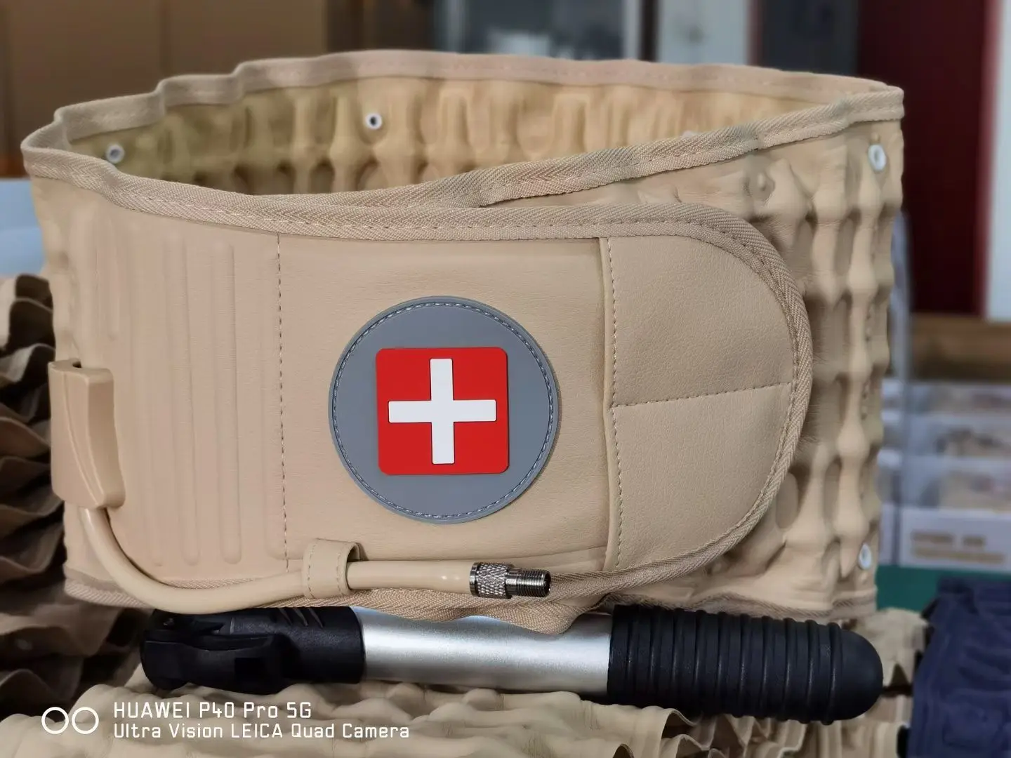 Air Traction Belt - Pneumatic Decompression for Back Pain