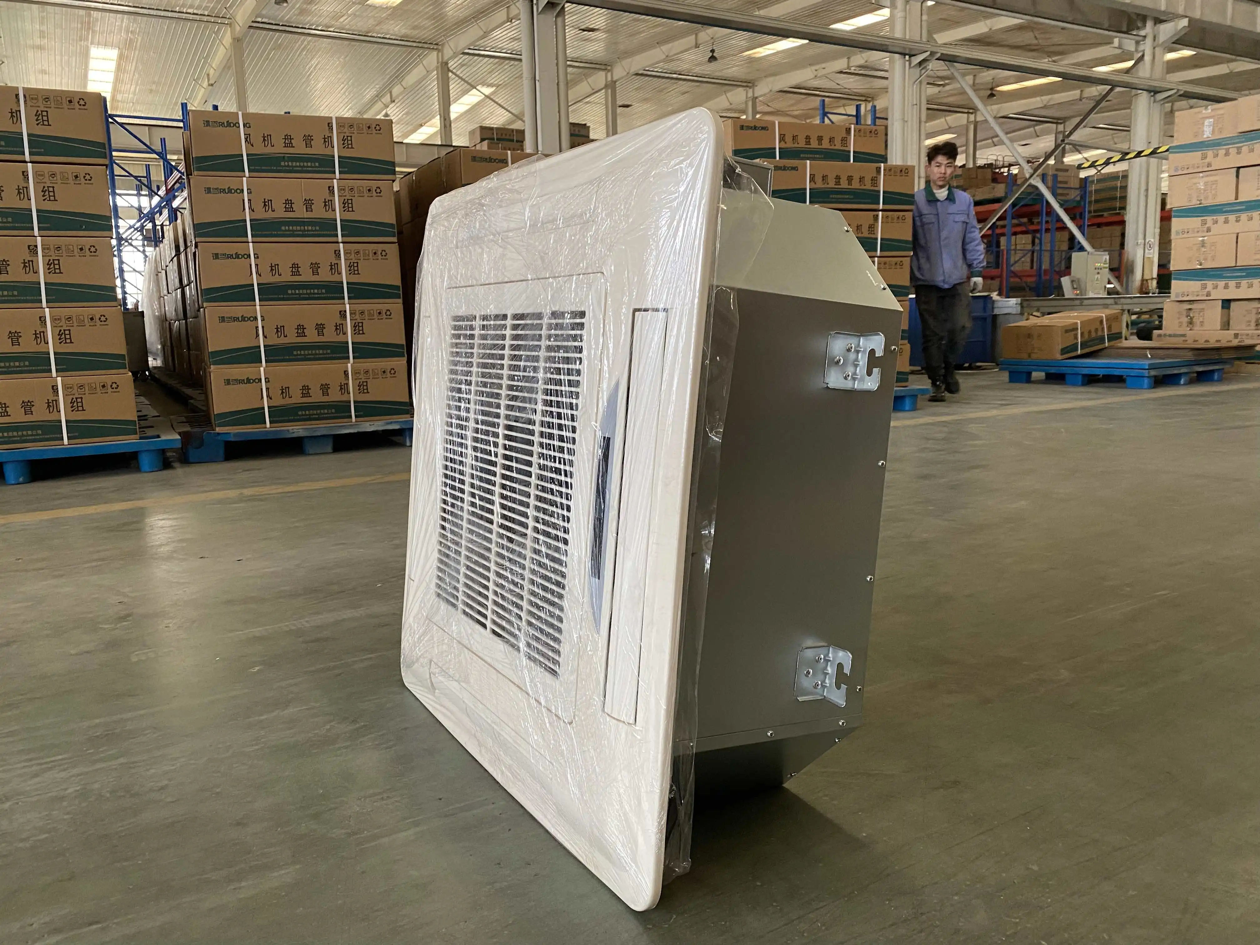 Hvac System Ceiling Cassette Fan Coil Units Chilled Water 2/3/4 Ways ...