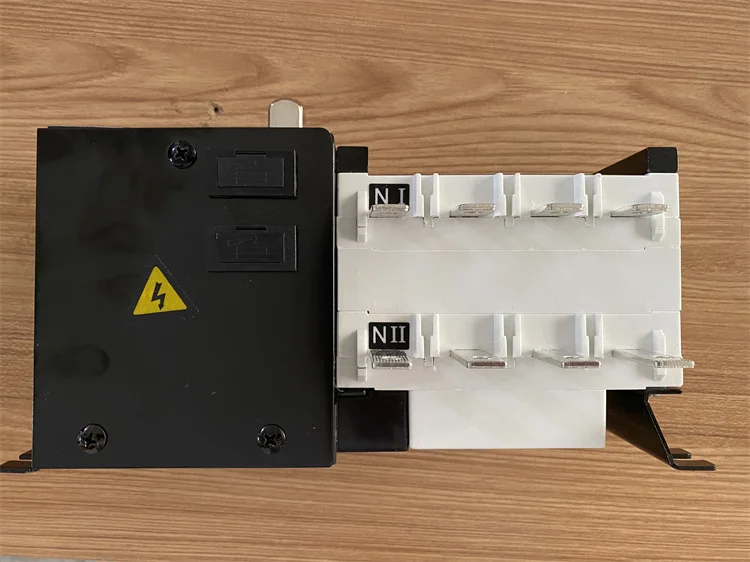 Automatic Transfer Switch ATS 100A - Reliable Power Solutions