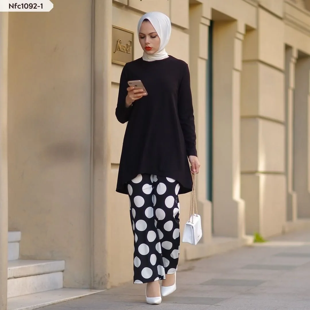 Tunic Muslim Women Blouse - Modest Islamic Clothing