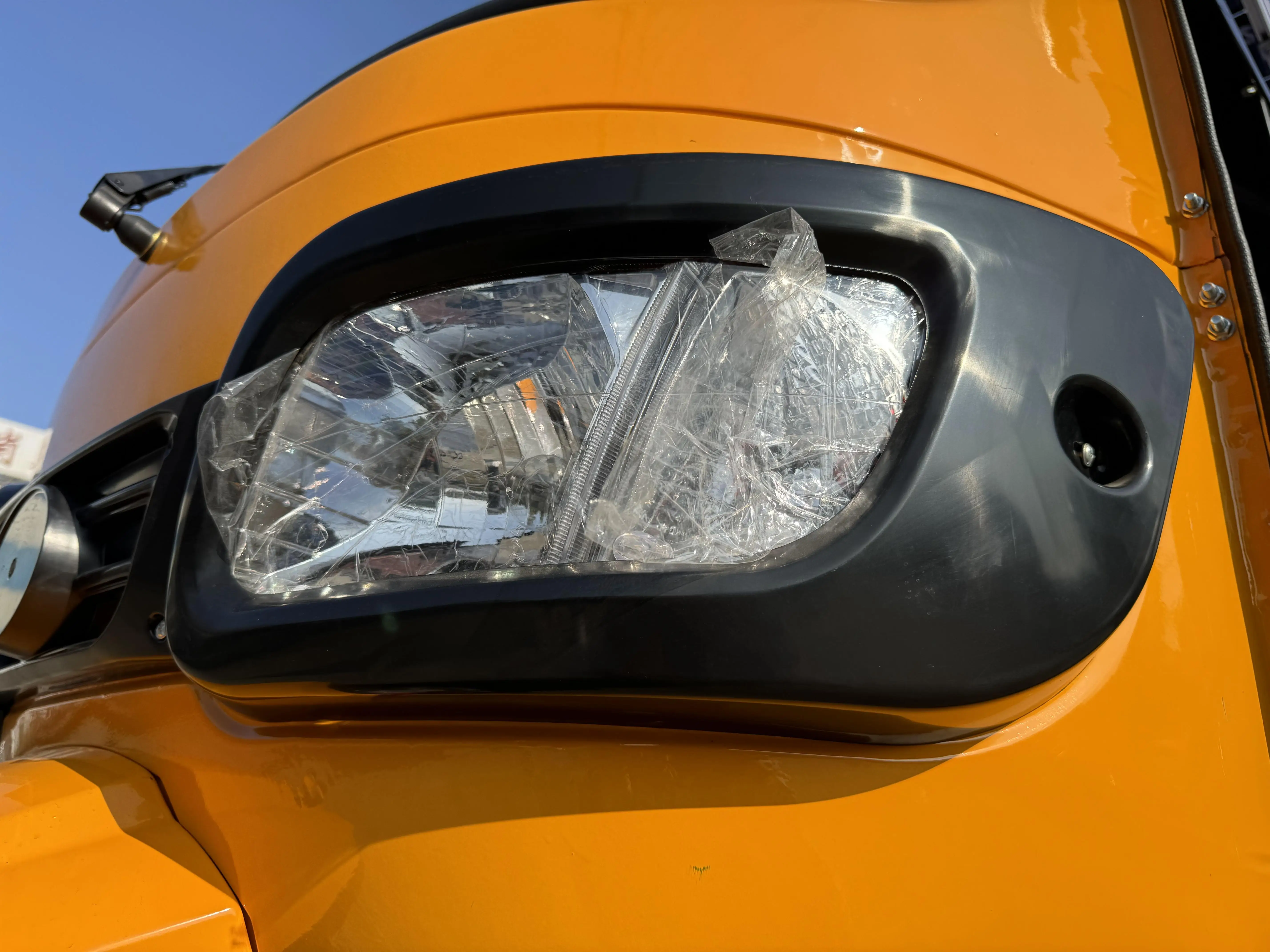 2025 New Bajaj Solar Tuk Tuk 1000W Motorized Adult Tricycle Electric ...