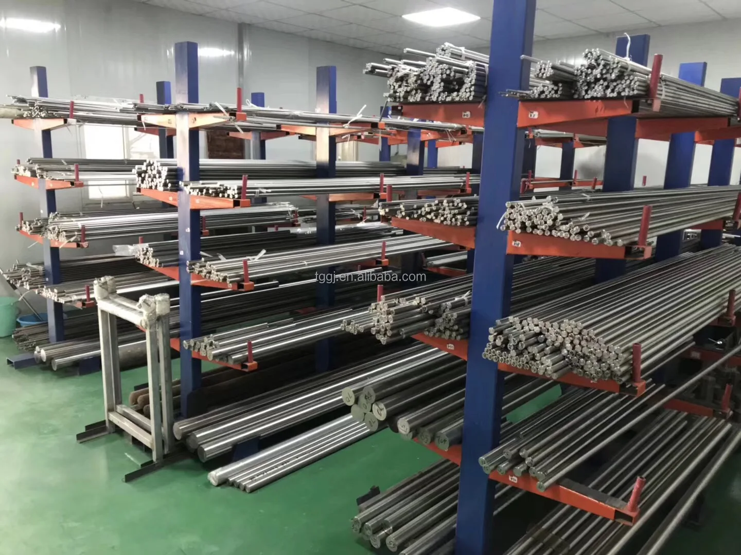 Stock C35 C45 Material - Cold Drawn Free Cutting Steel Bar