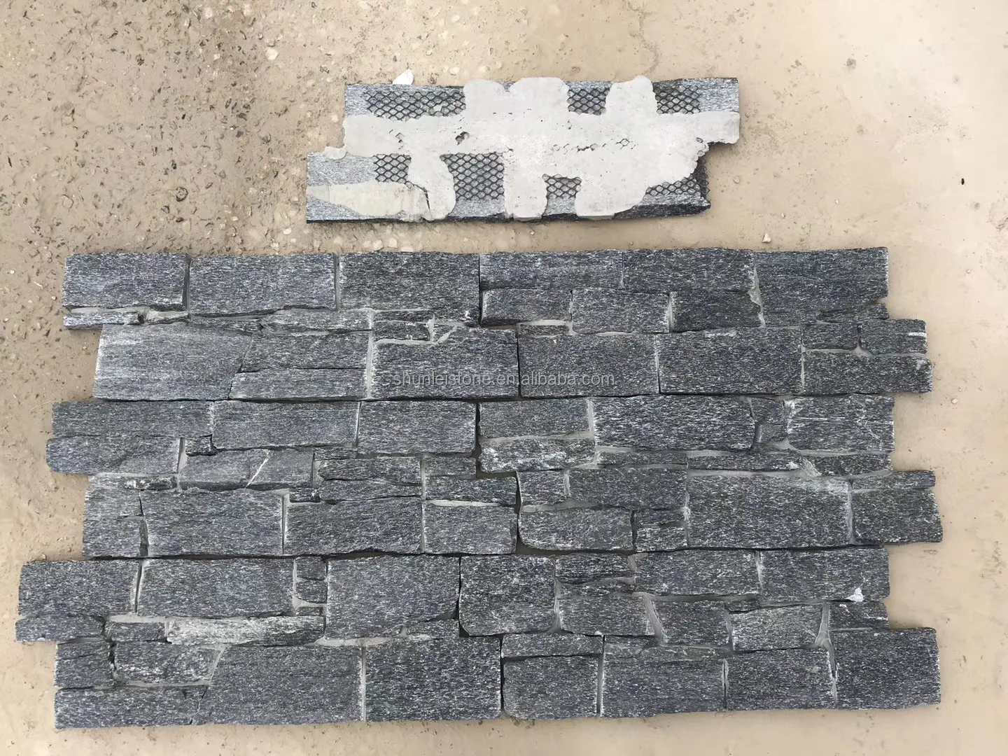 Outdoor Natural Green Quartzite Stacked Stone Veneer Panel Wall Cladding