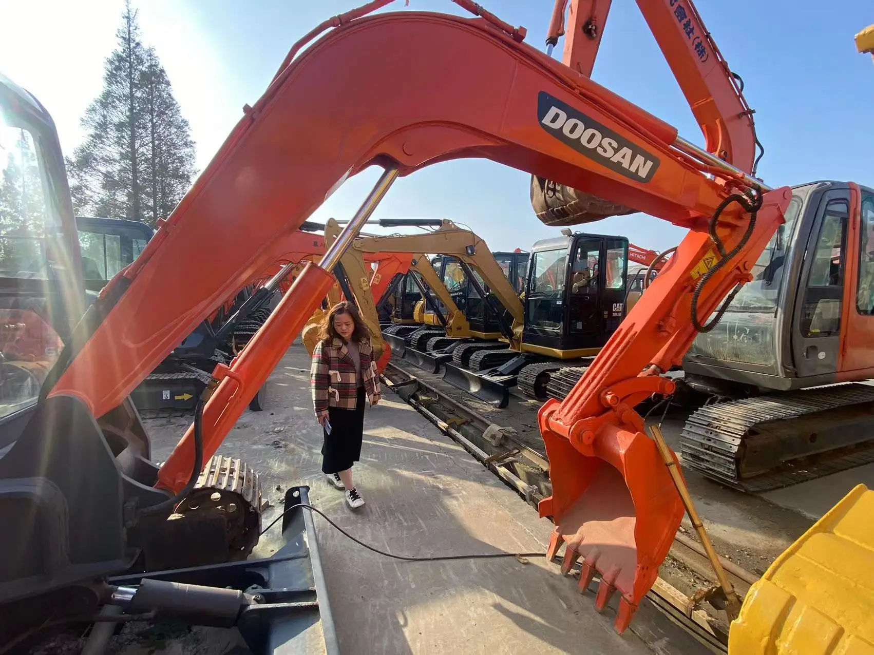 Doosan Dh 55 Used Excavator Mini Excavator 5 Ton Doosan Dh55 Original ...