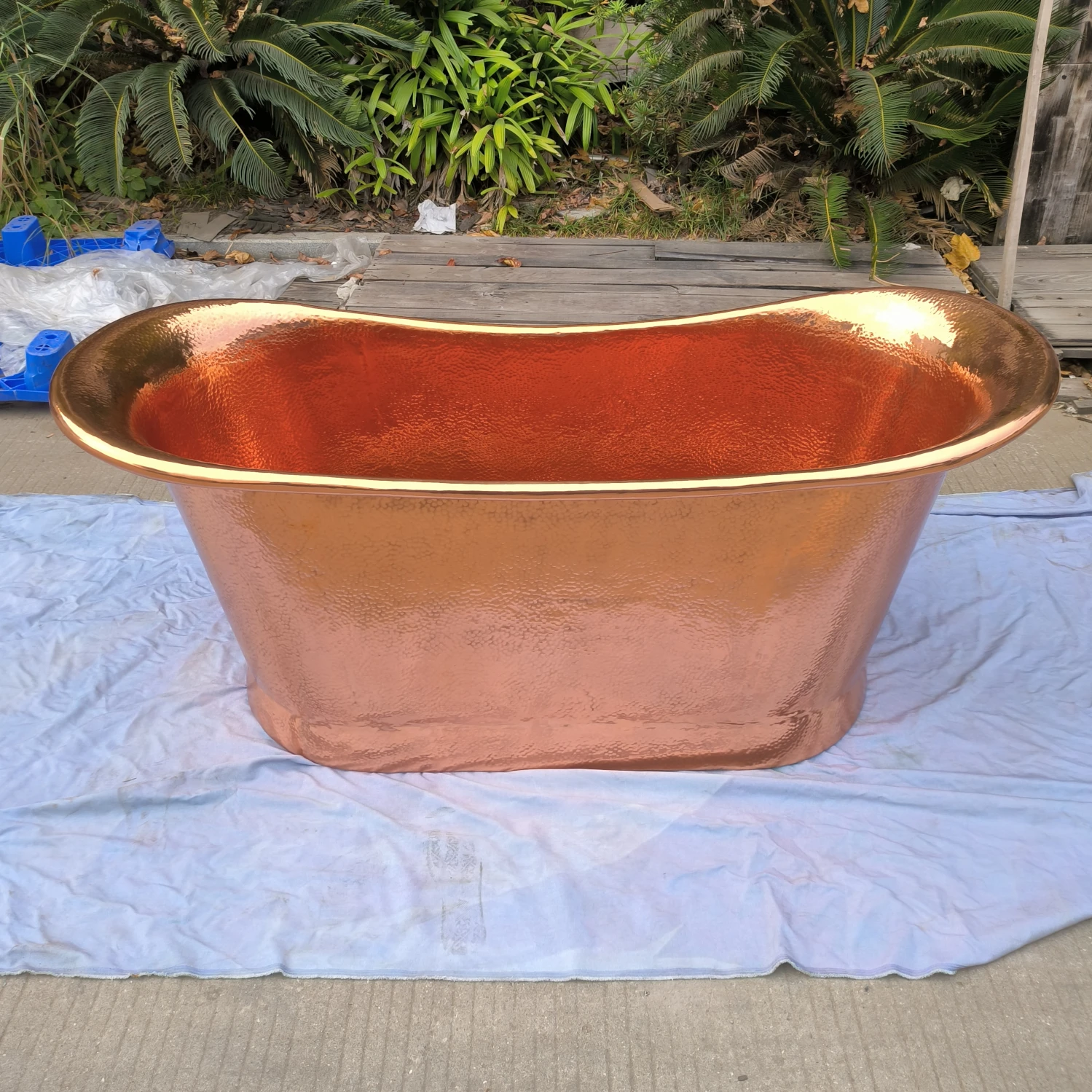 170cm Copper Hammered Bathtubs - Freestanding Soaking Tubs