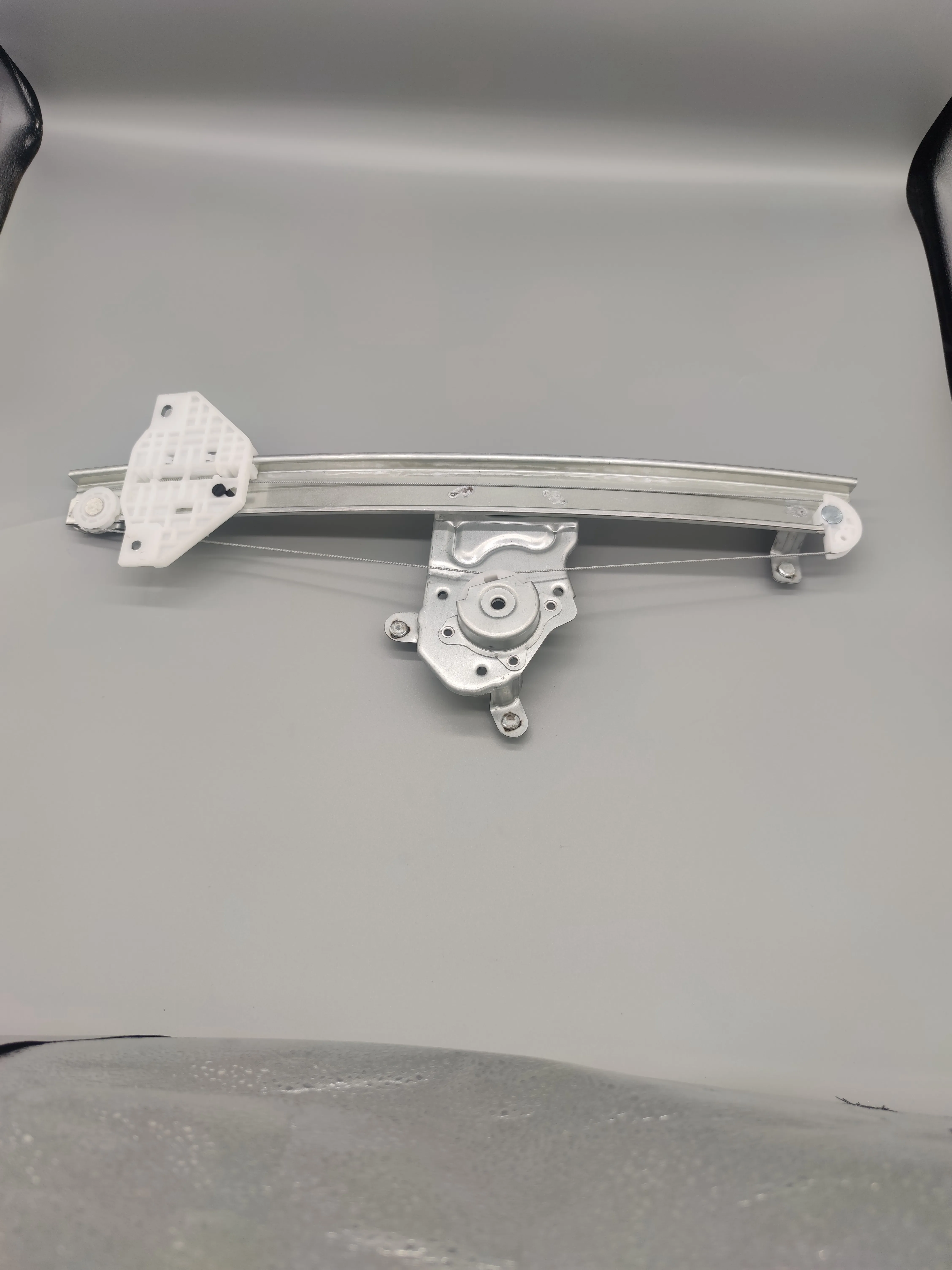 High Quality Hyundai Assembly Hyundai Ix35 Front Left 2z000 Window ...