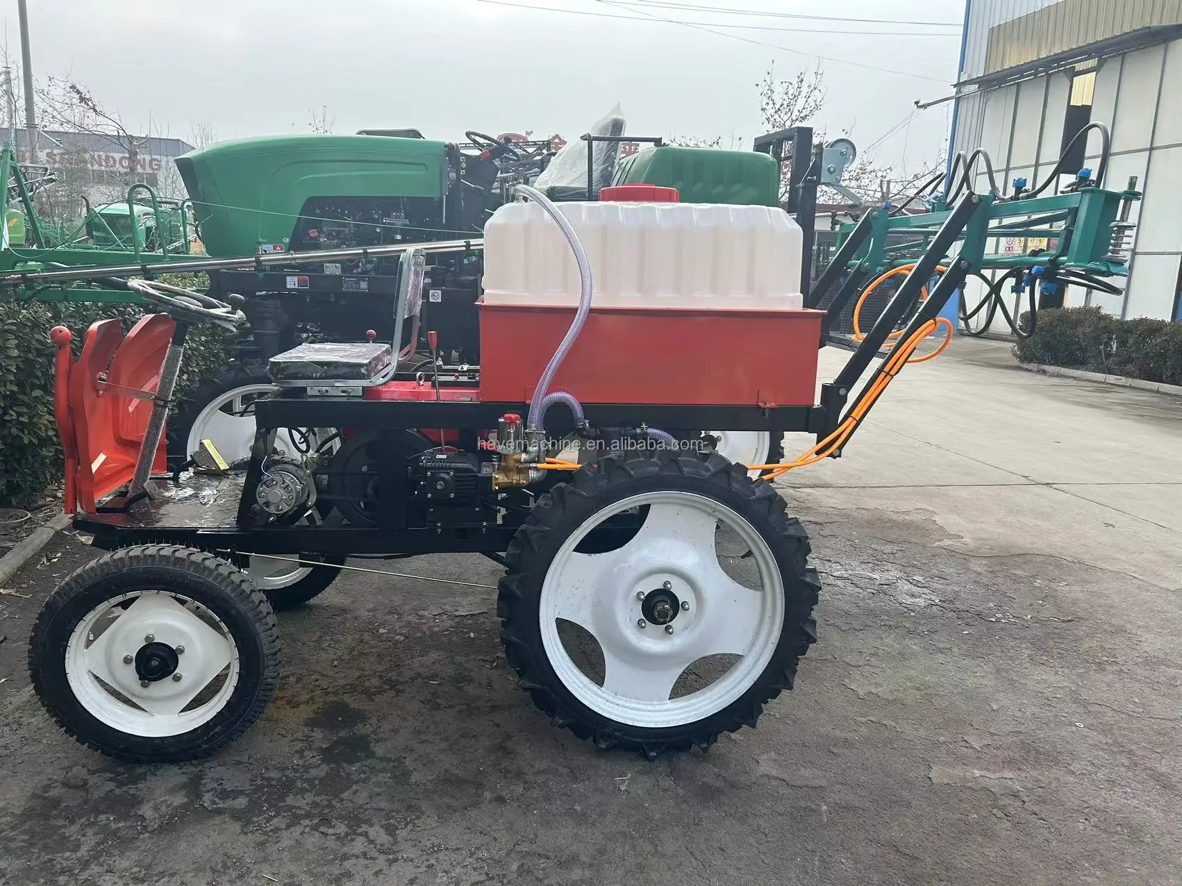 Hg Small Four-wheel Sprayer Agriculture Diesel Sprayer 200 Liter Small ...