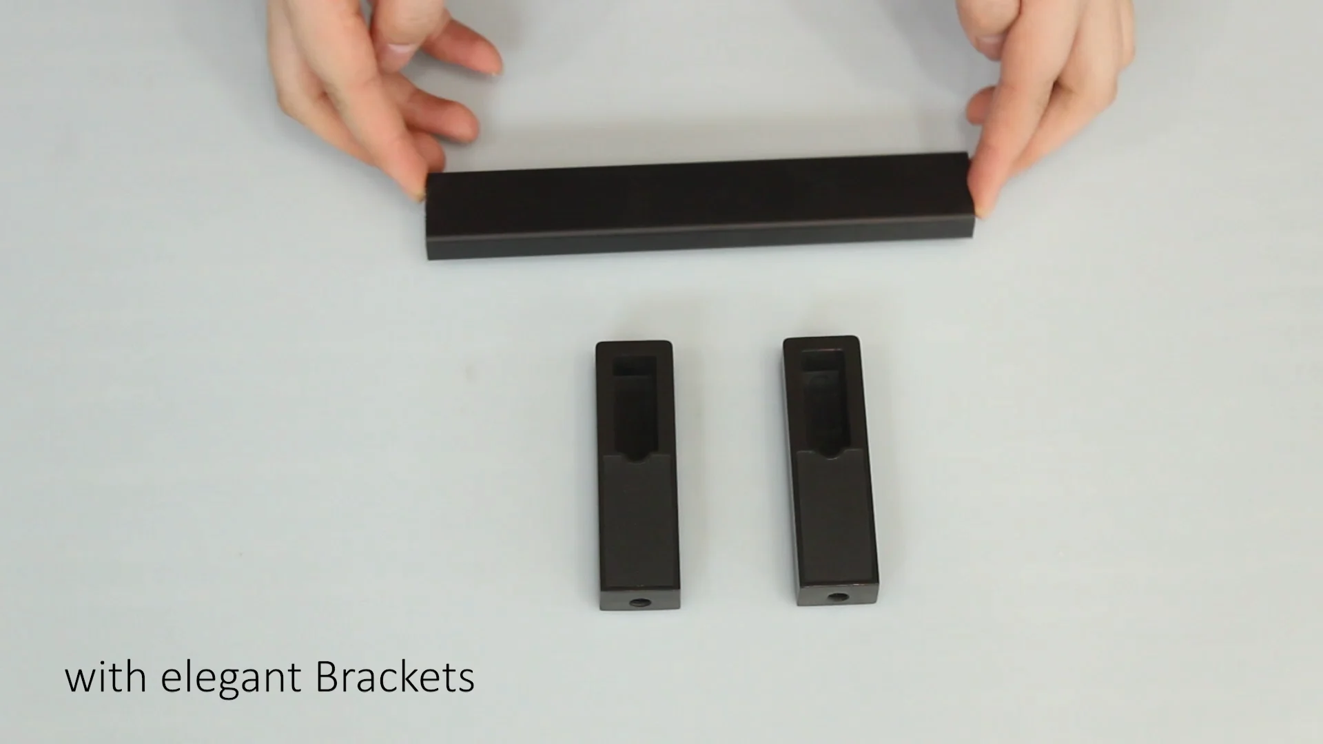 B82 Silver & Black Color Wardrobe Clothes Hanger Pipe Rail Support ...