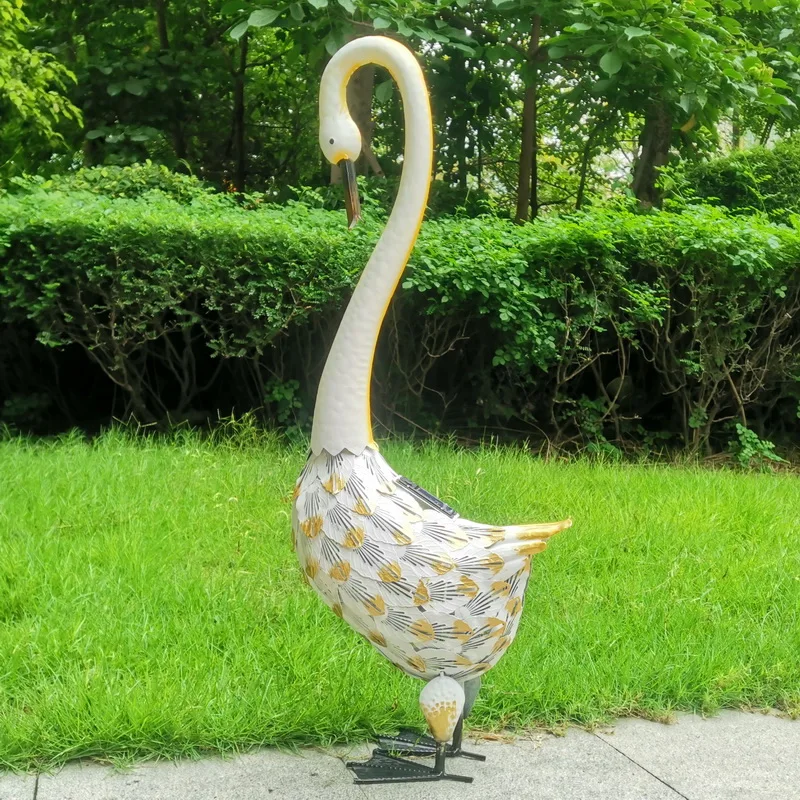 Swan Solar Lights - Elegant Garden Decor with Hand Painting