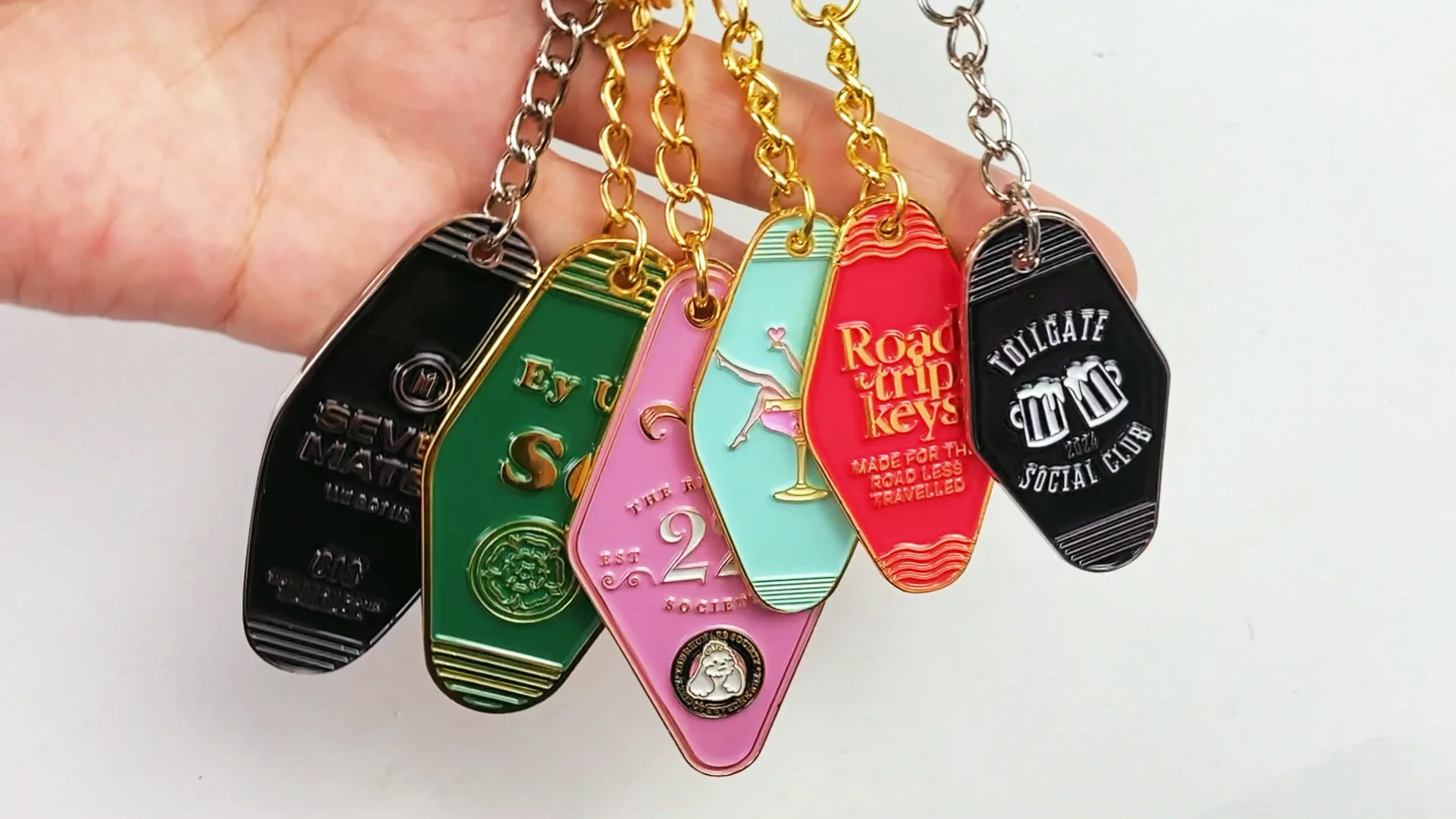 Cheap Made Shape Motel Key Chains Custom Prismatic Logo Dye Color Metal ...