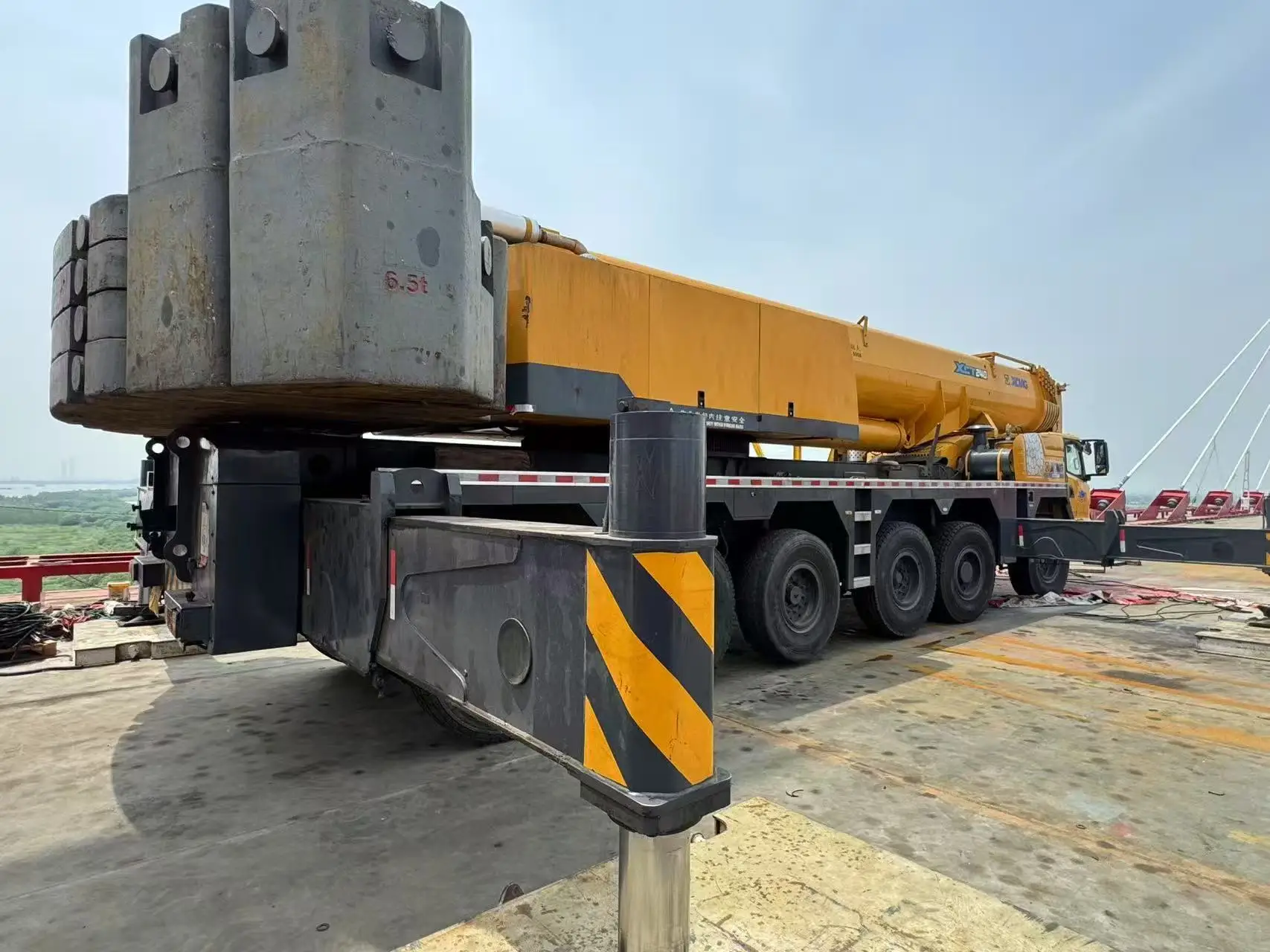For XCMG240tonSecond Hand Mobile Crane 240TON Power Line Installation ...